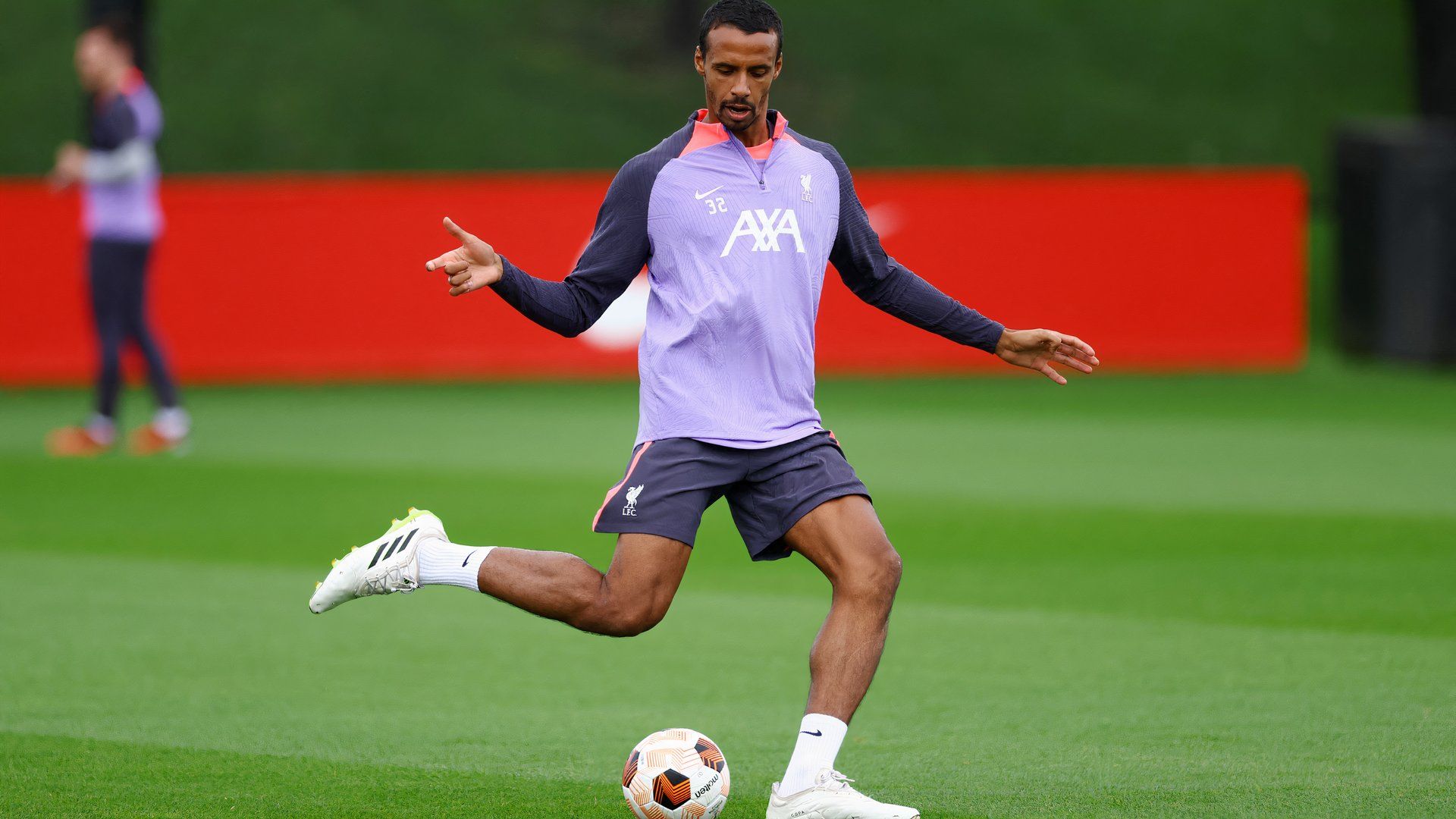 Southampton eyeing Joel Matip following Liverpool exit
