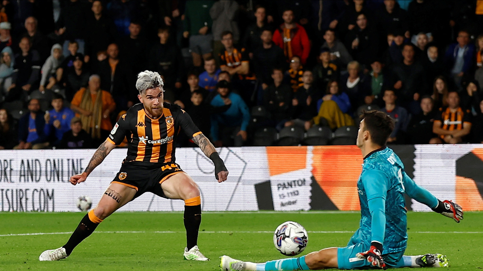 Sunderland: Don Goodman makes Aaron Connolly, Jack Clarke comparison