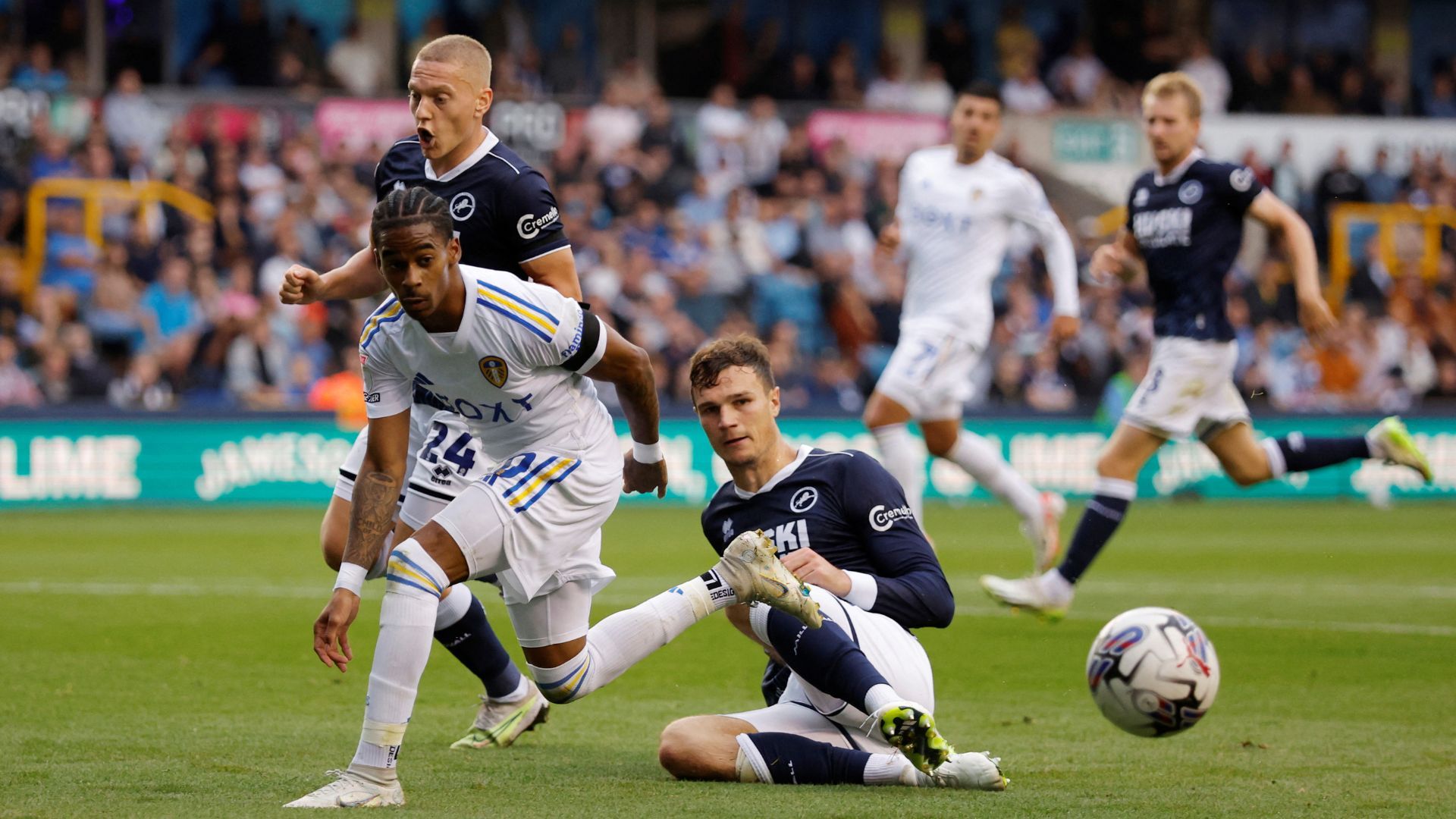 Millwall fan pundit proclaims Jake Cooper as Lions' biggest bargain