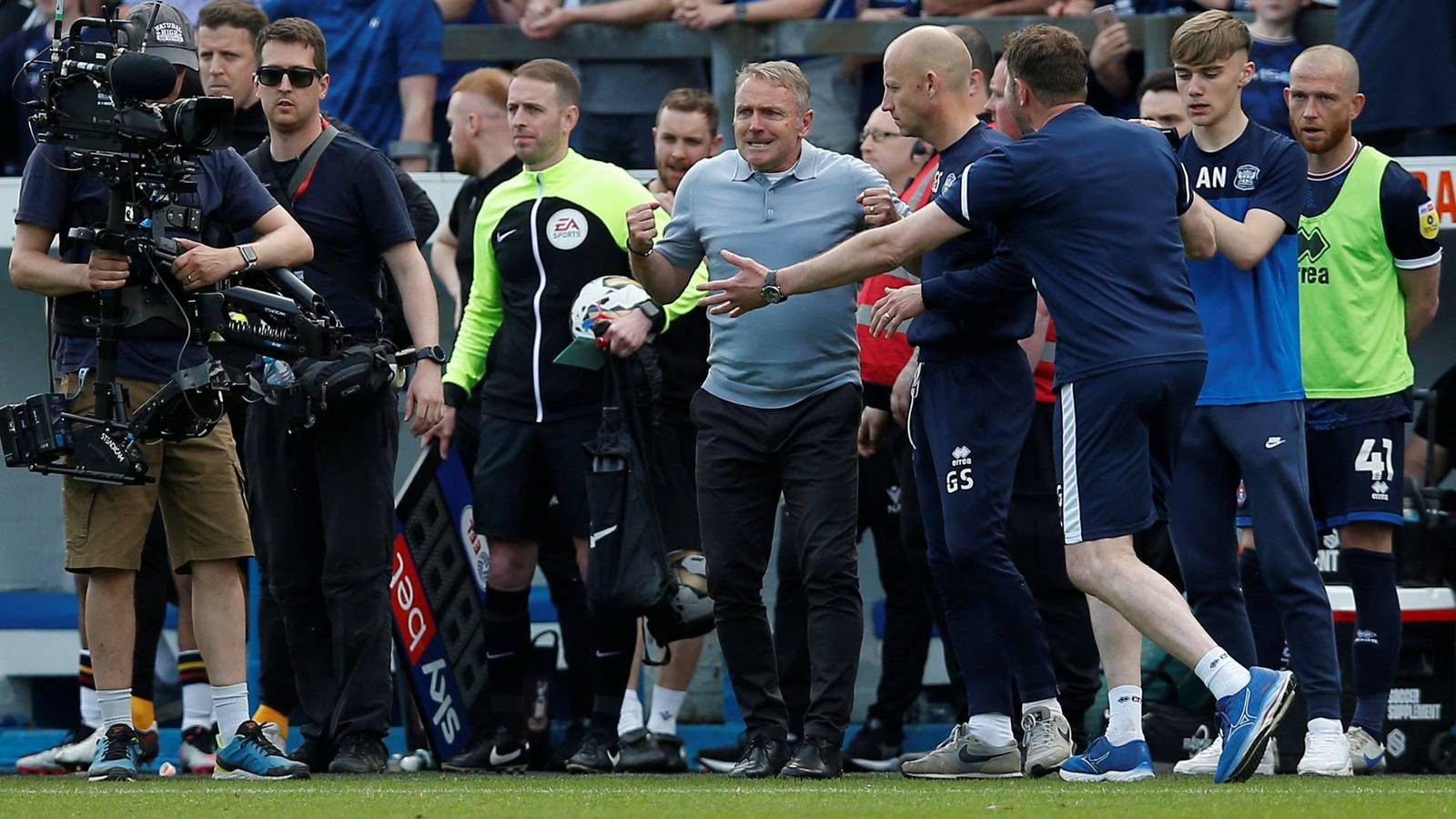Paul Simpson reveals Carlisle United transfer plans after Ethan Robson news