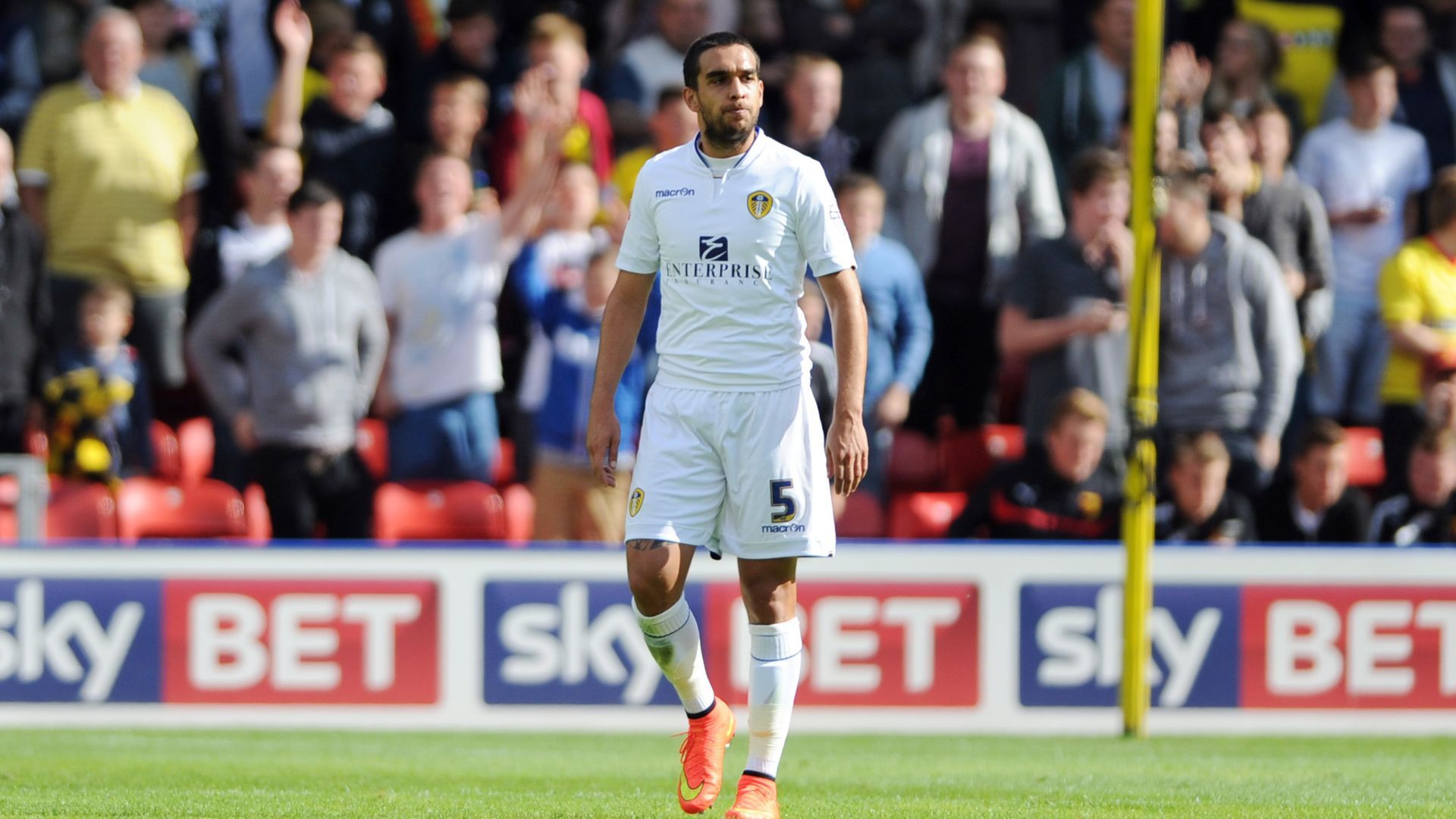 Leeds United: Giuseppe Bellusci debut set the tone