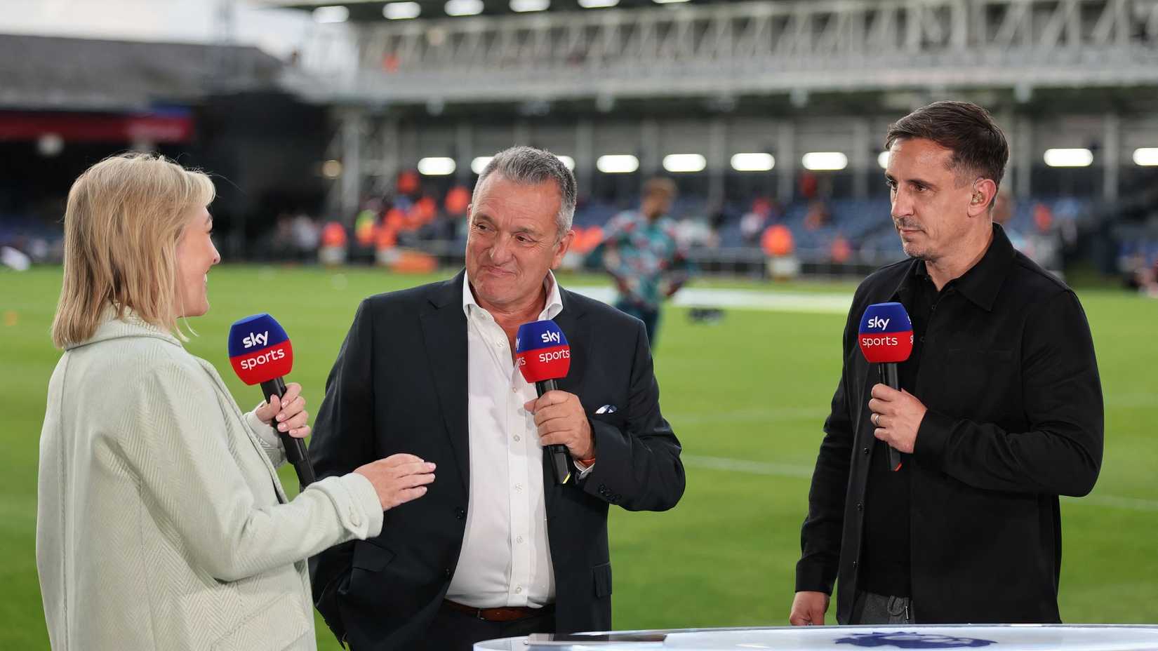 Gary Sweet fires clear Matt Bloomfield sack warning at Luton Town