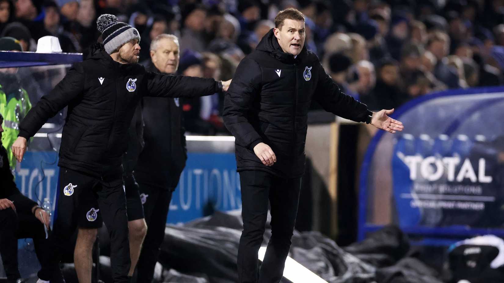 Bristol Rovers: Bold Isaac Hutchinson call could solve issue v ...