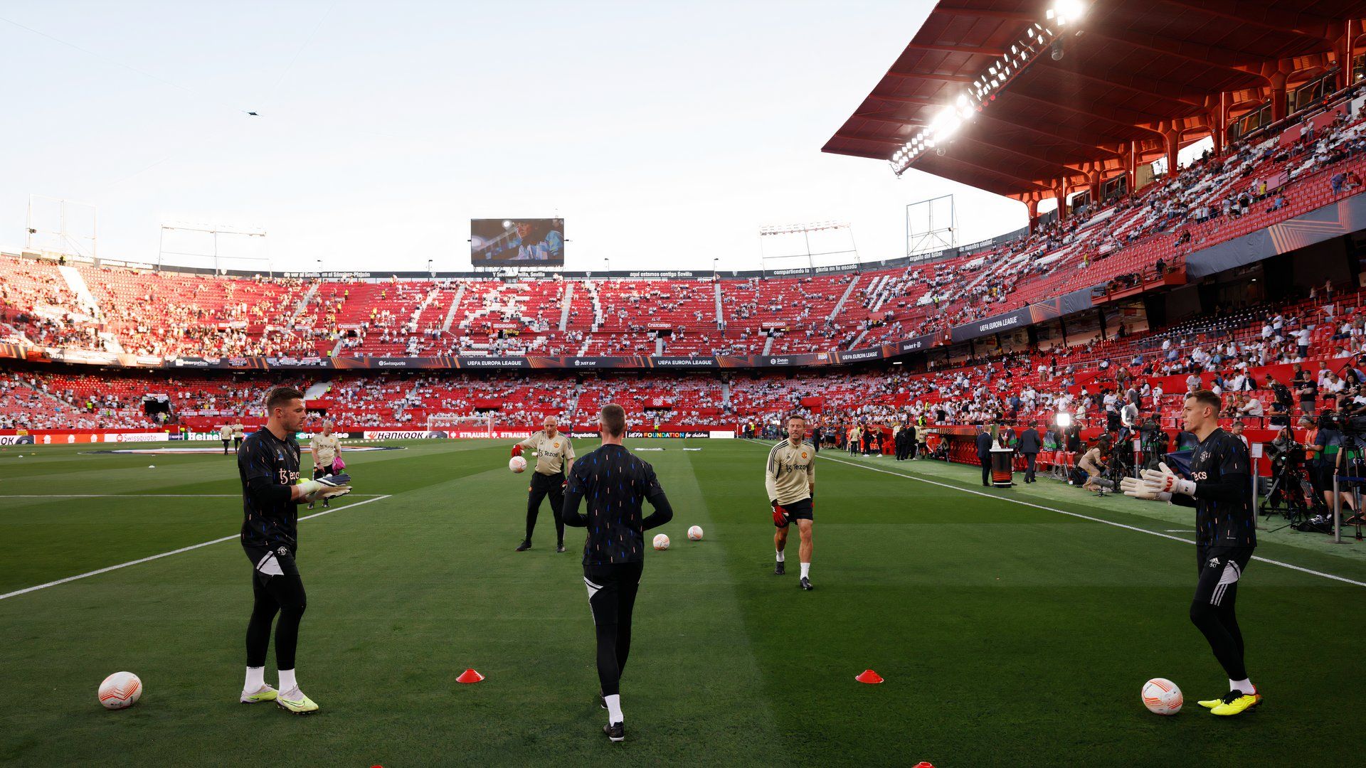 Shrewsbury Town eyeing up ambitious Man United transfer raid for Radek ...