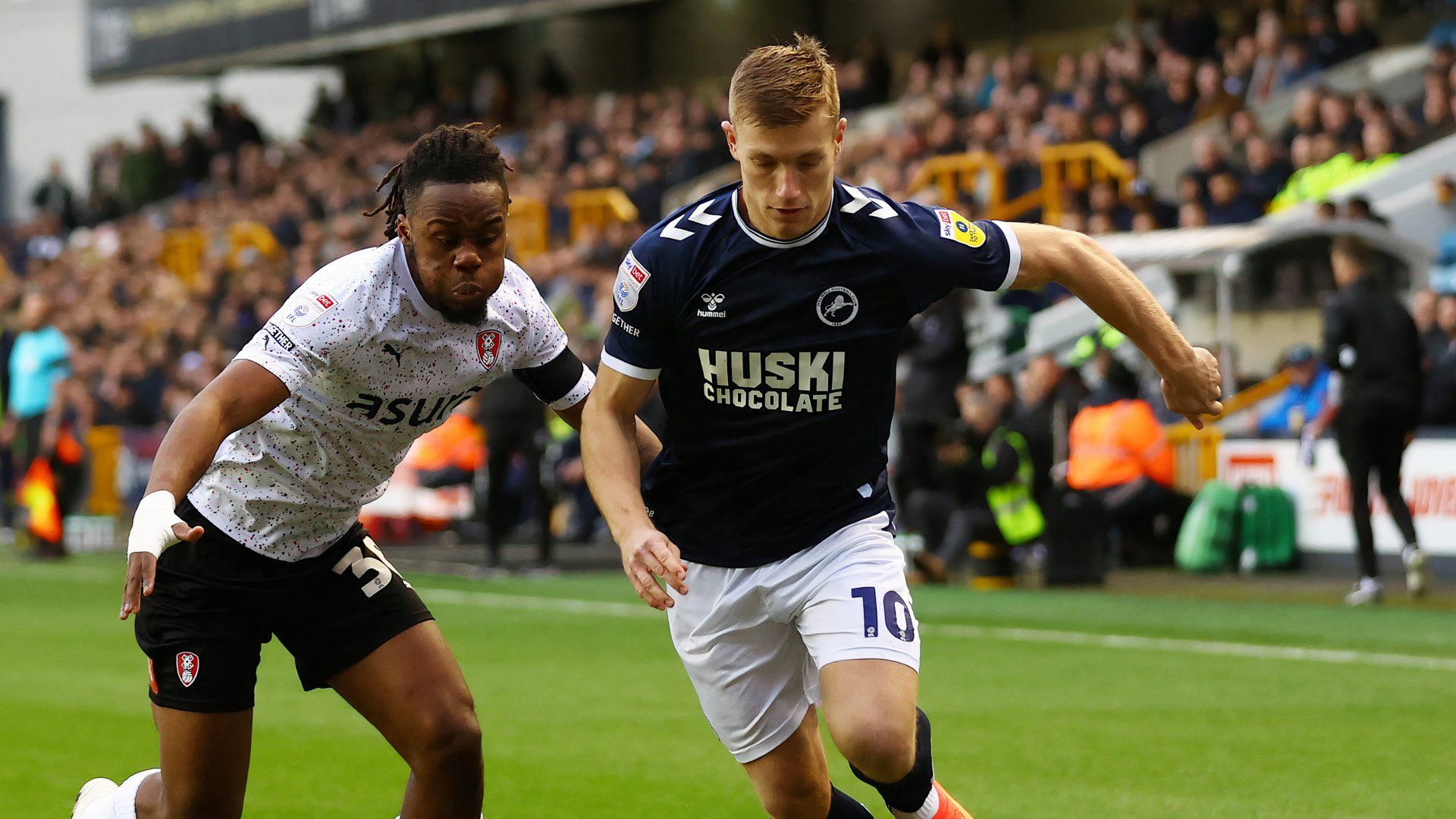 Millwall reject Burnley bid for Zian Flemming