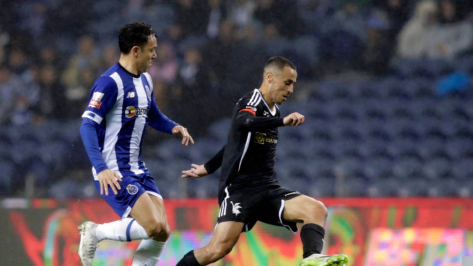 Norwich City keeping an eye on Casa Pia defender Leonardo Lelo