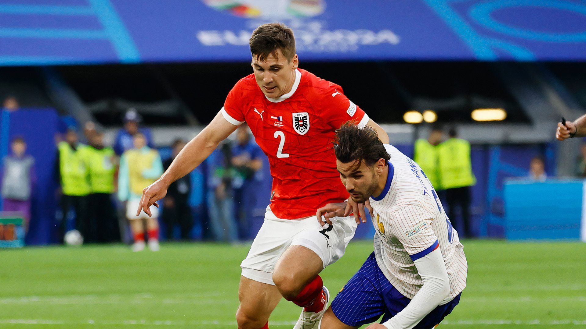 Leeds United: RB Salzburg chief speaks out on Max Wober transfer links