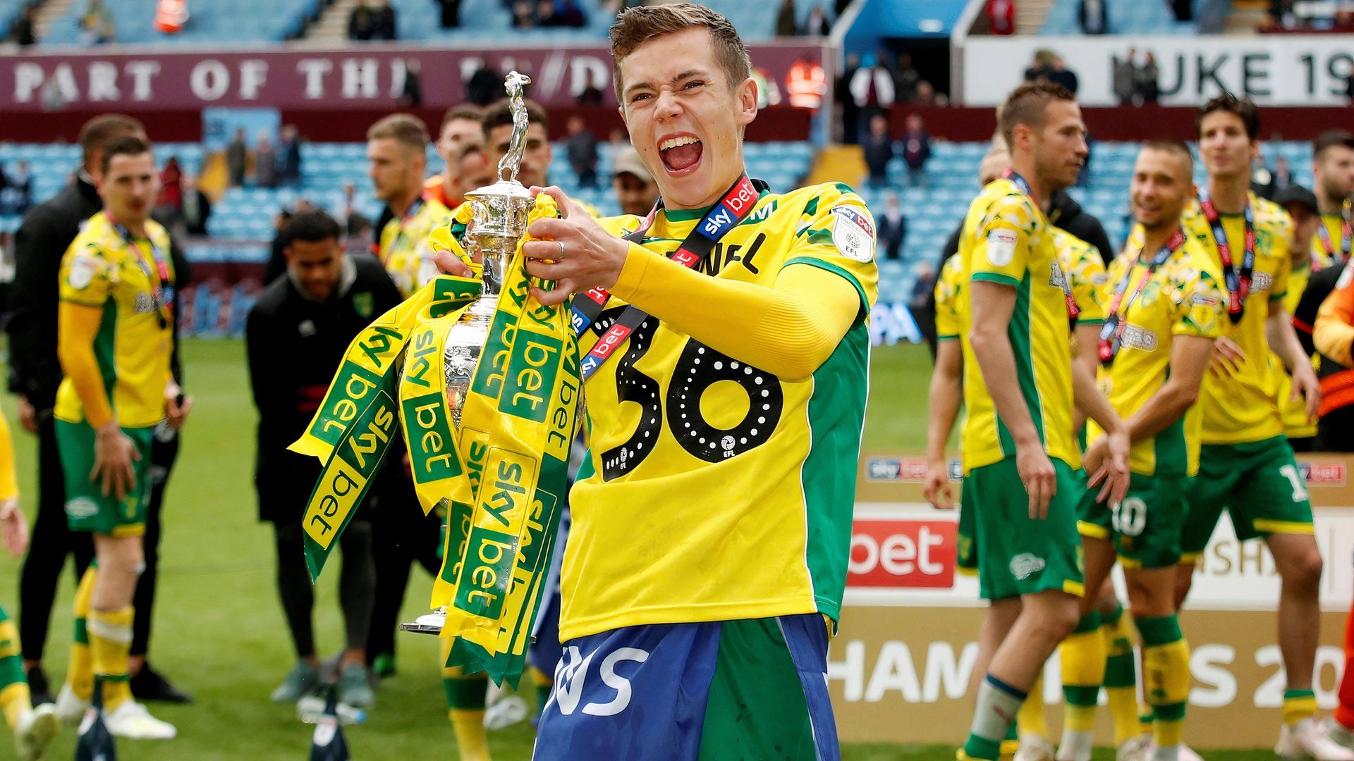 "The big concern is" - Blackburn Rovers caution raised as club eye Rangers' Todd Cantwell