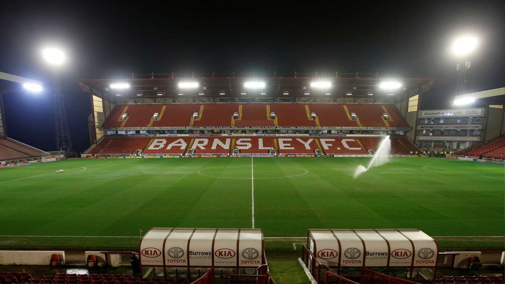 7 Barnsley players will leave at the end of 2024/25 as things stand