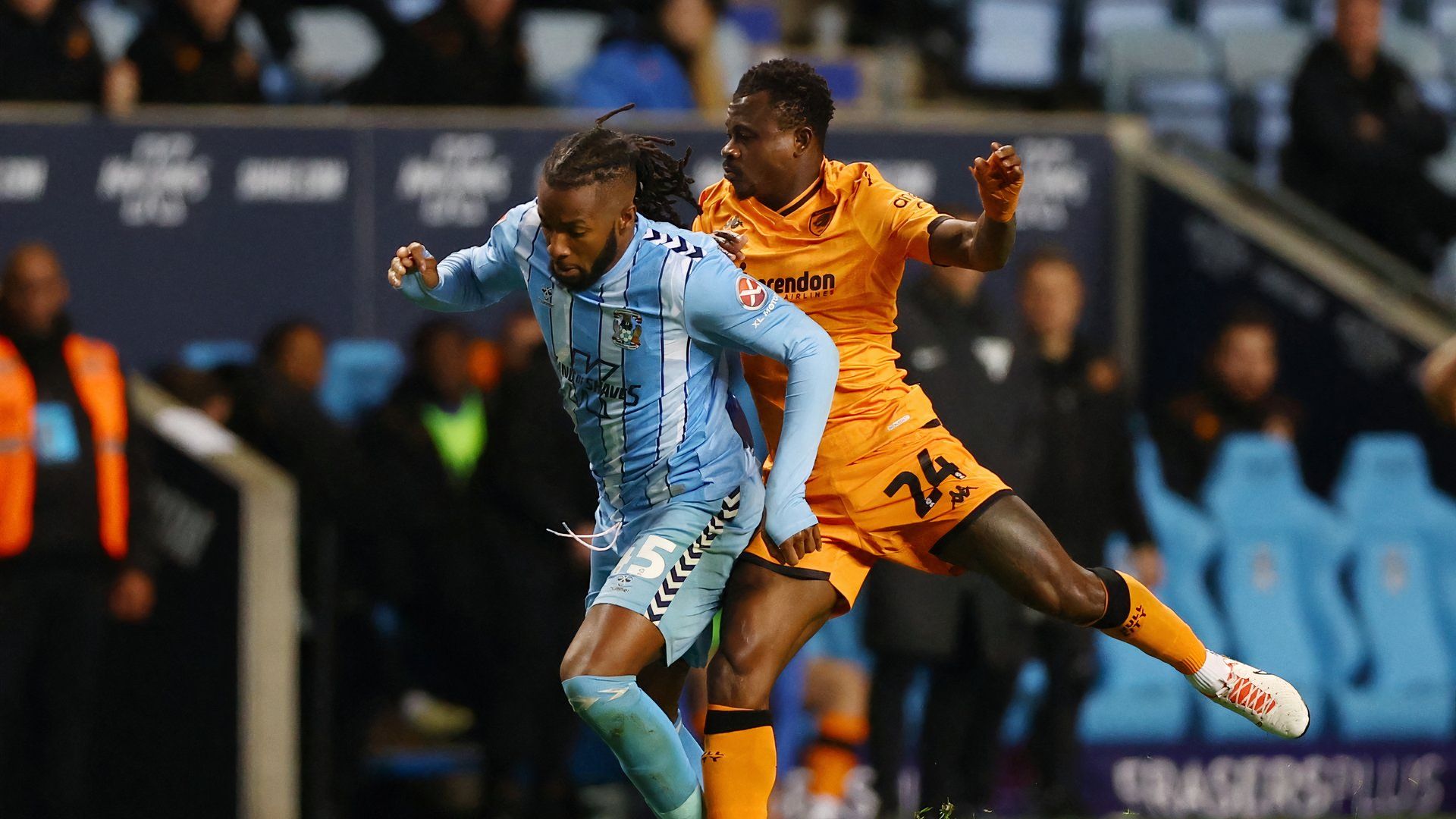 Coventry City stars react as Kasey Palmer makes Hull City switch