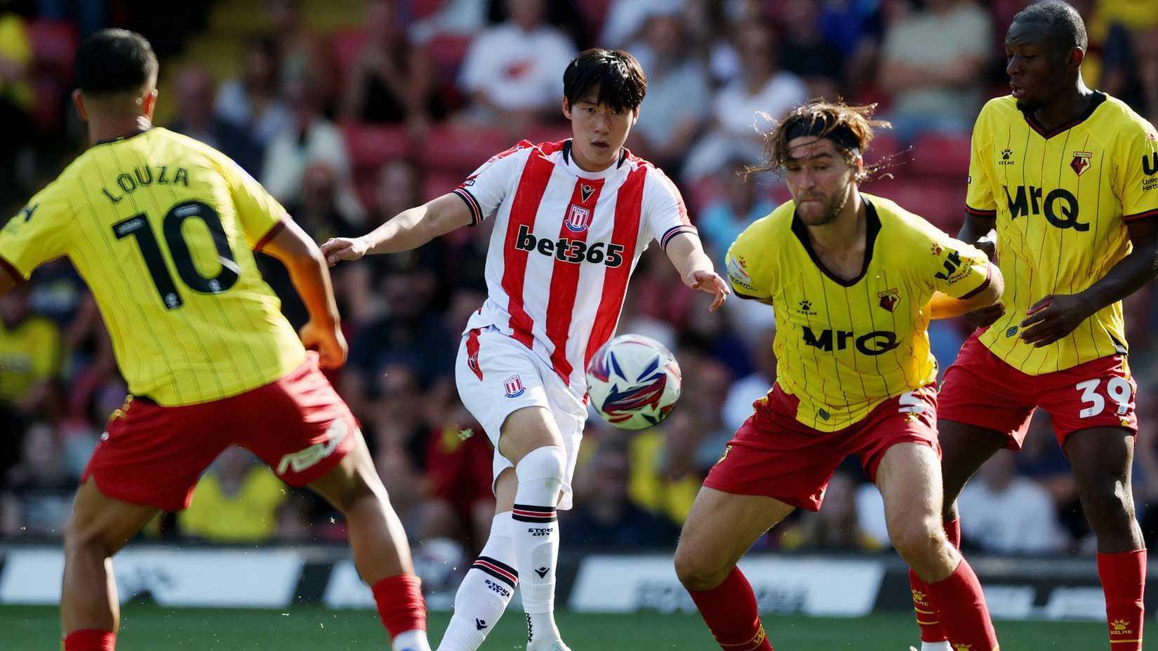 Stoke City manager Mark Robins may be furious at Bae Junho transfer ...