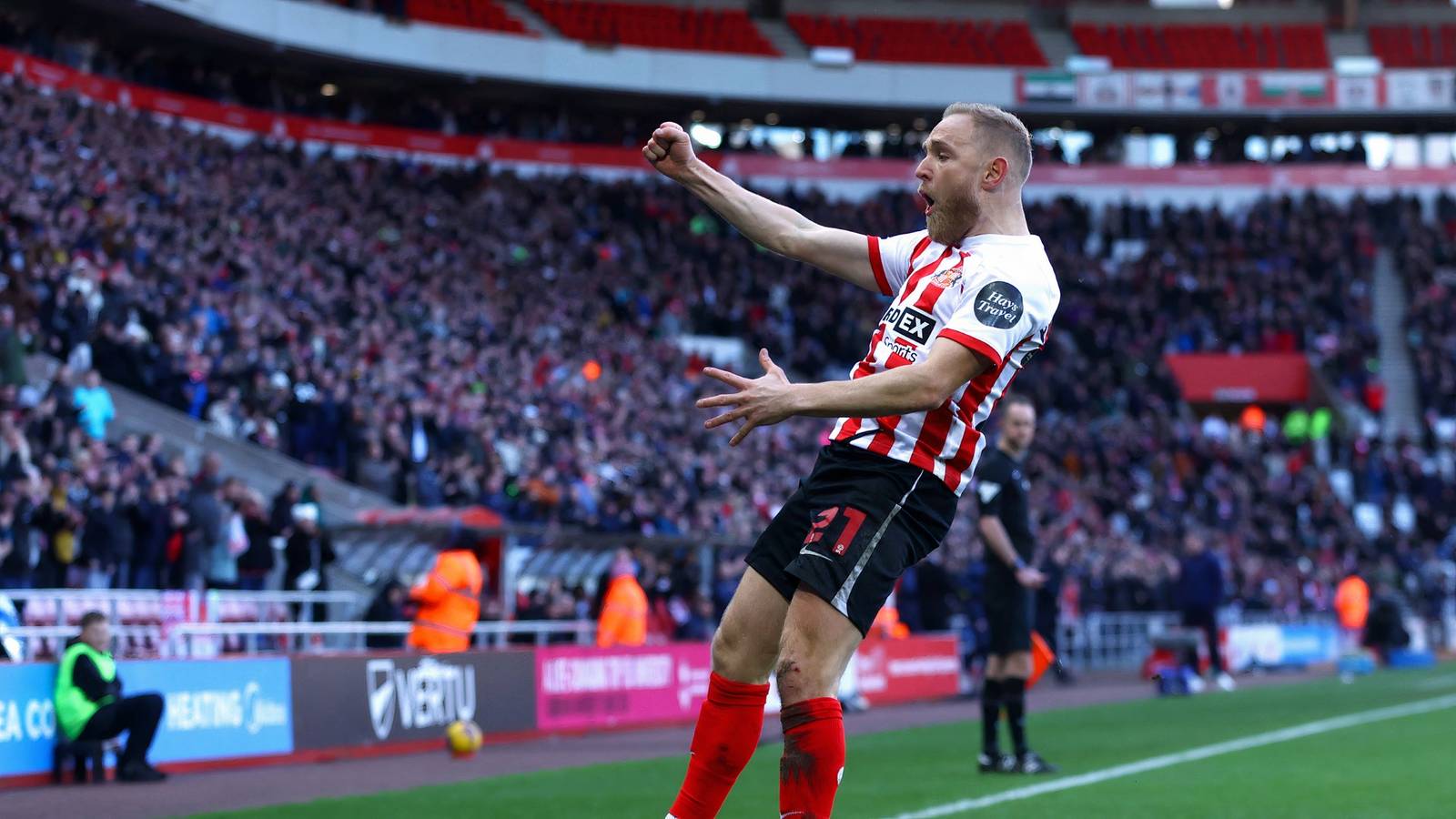 How is ex-Sunderland AFC and Birmingham City star Alex Pritchard ...