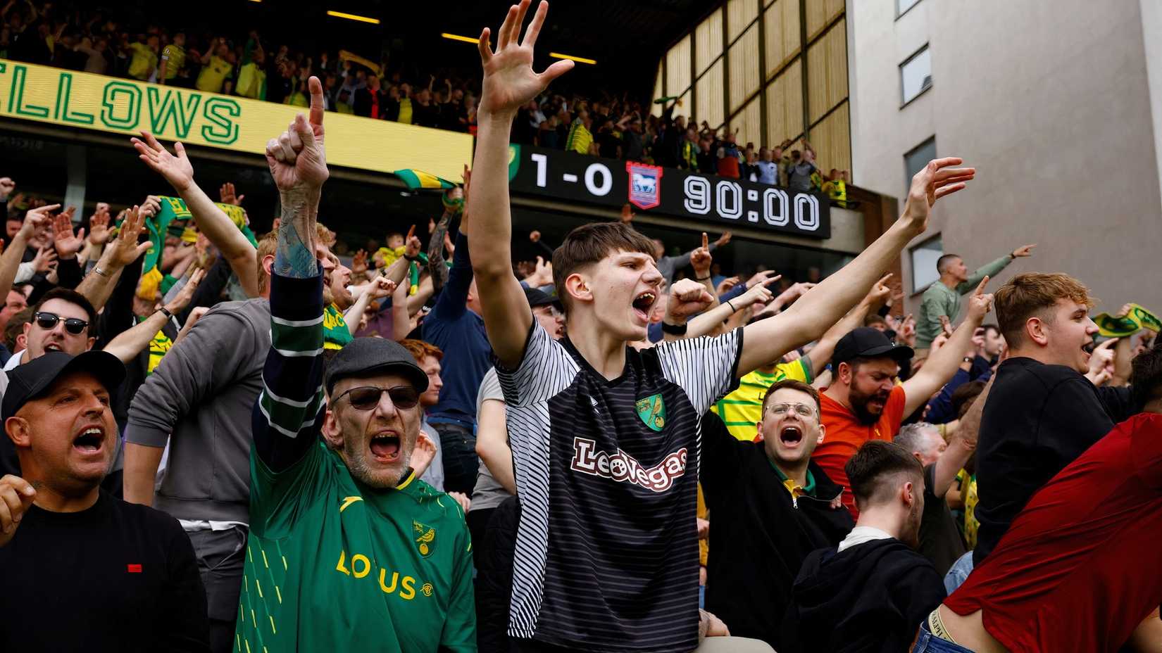 Norwich City urged to show "patience" with Liam Manning despite ...