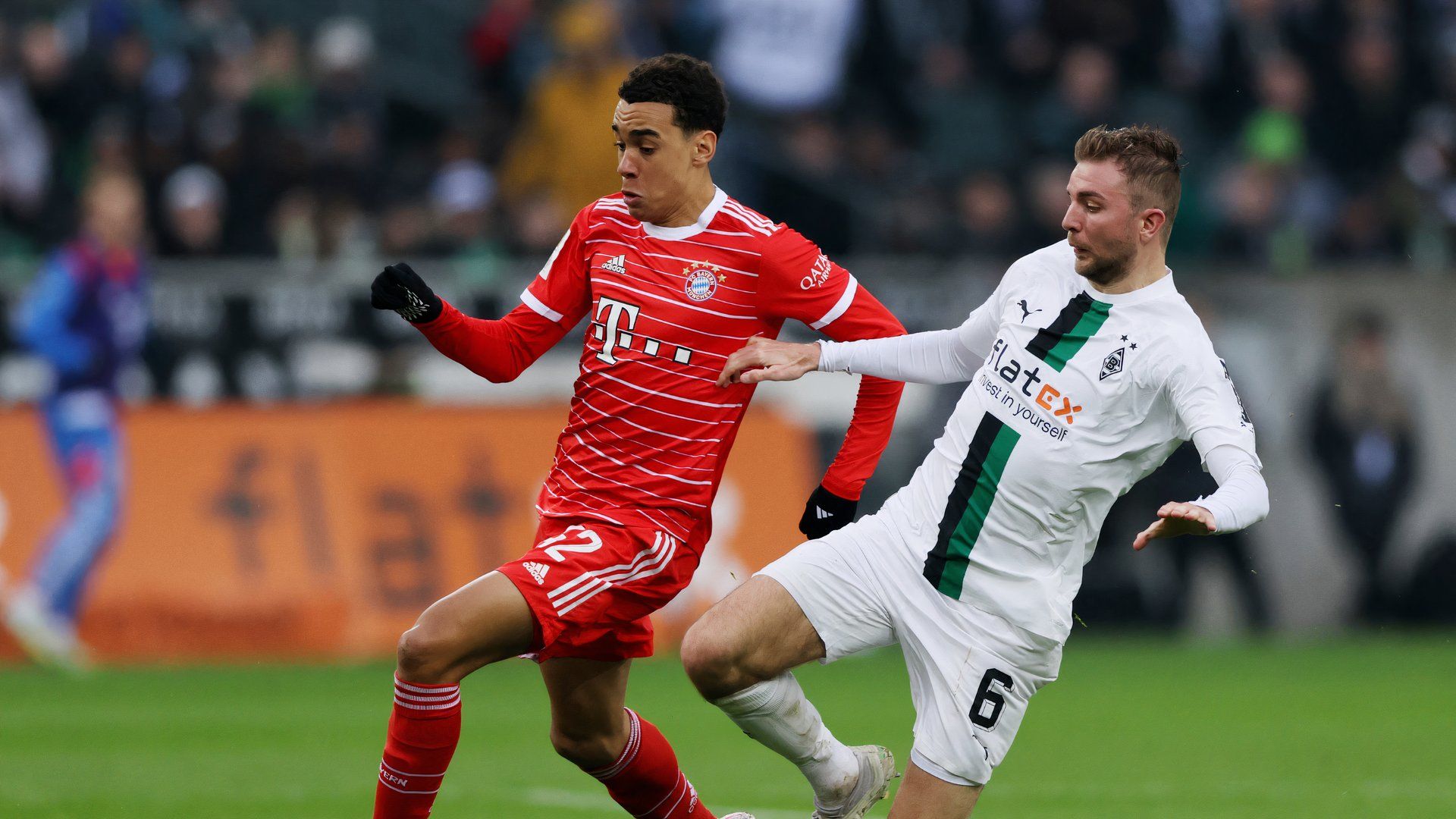 Leeds United weighing up transfer swoop for Christoph Kramer