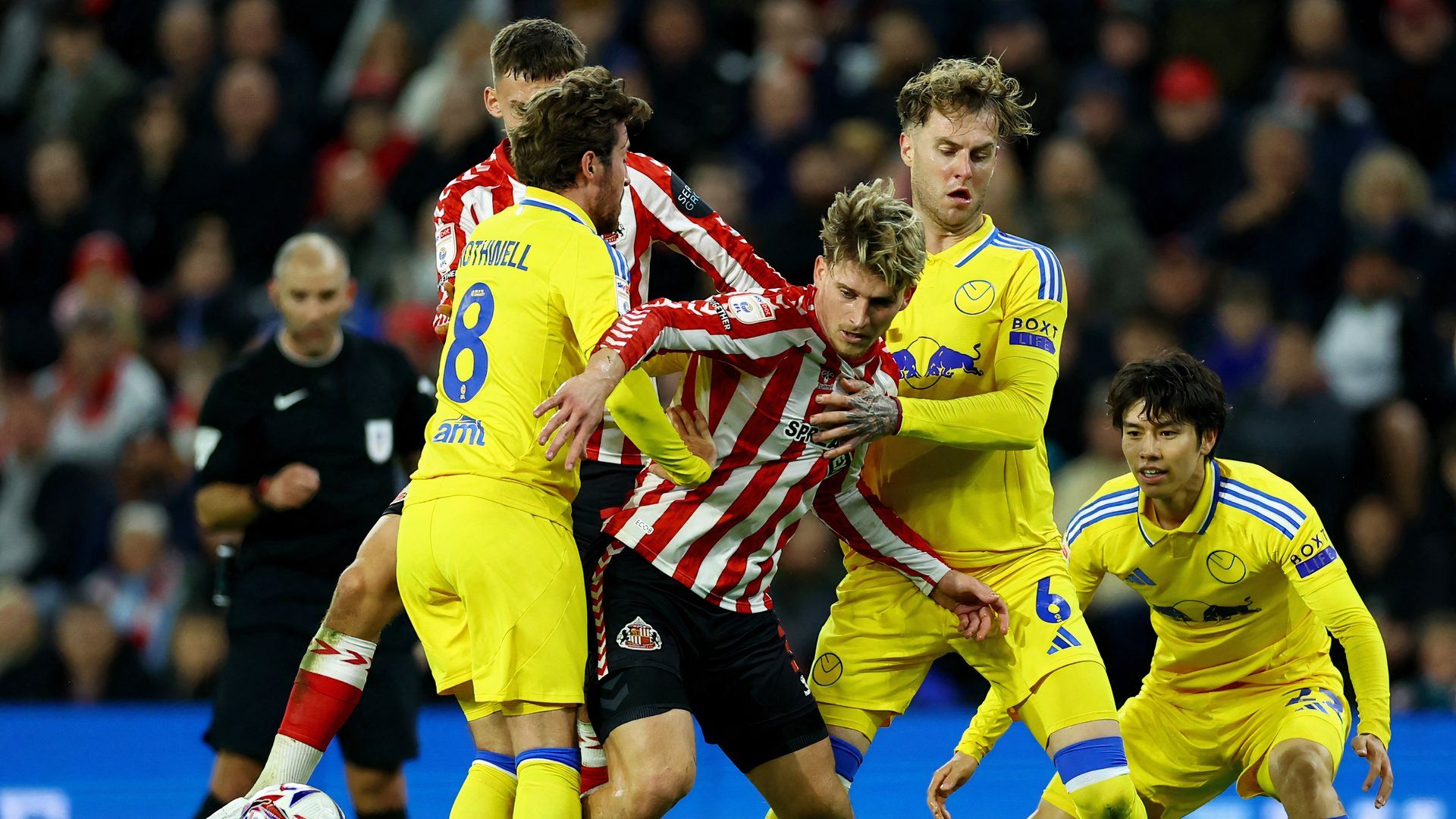 Leeds United : Don Goodman labels Joe Rothwell, Ao Tanaka as "phenomenal"