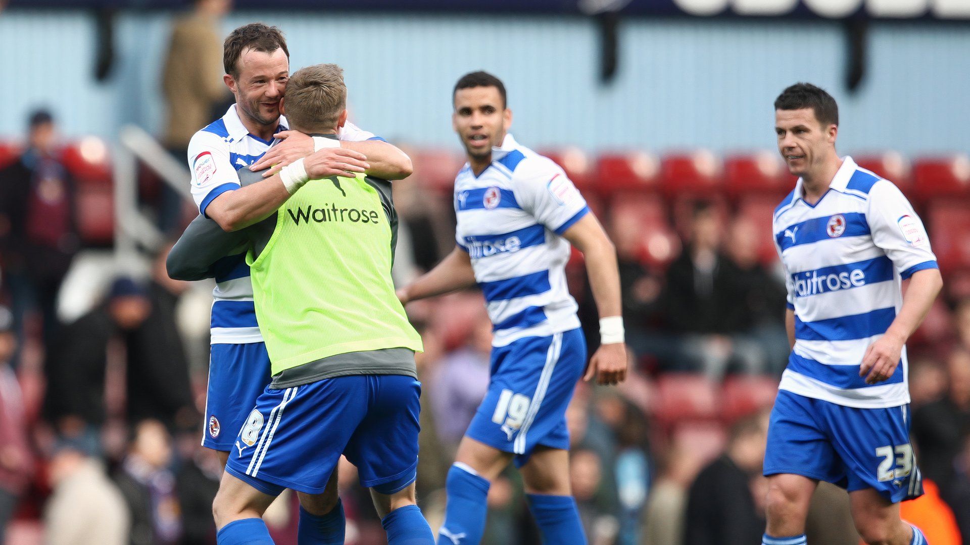 "Massive" - Noel Hunt's message to Reading FC fans after replacing ...