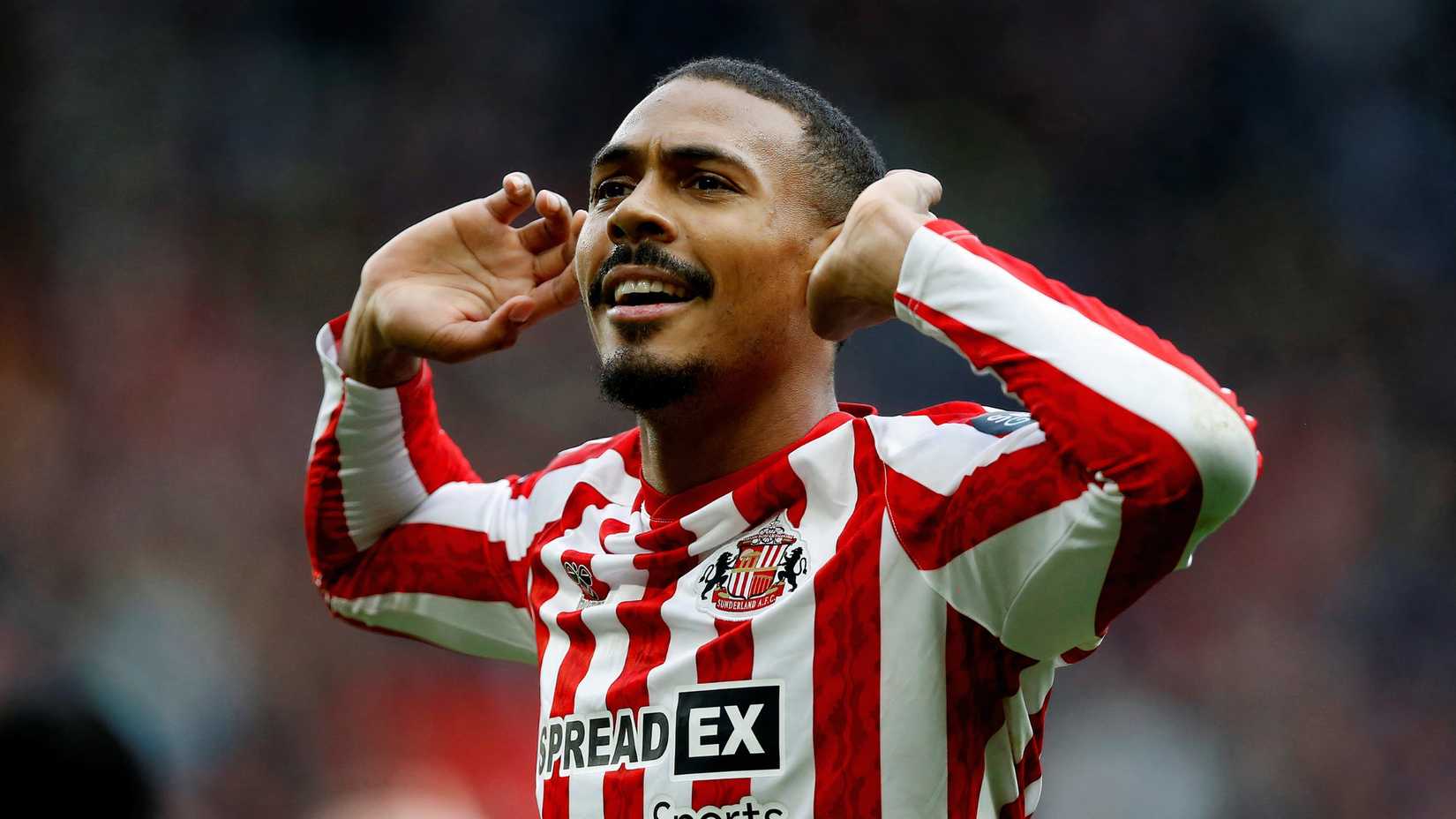 Sunderland AFC urged to sell Nazariy Rusyn in the January transfer window