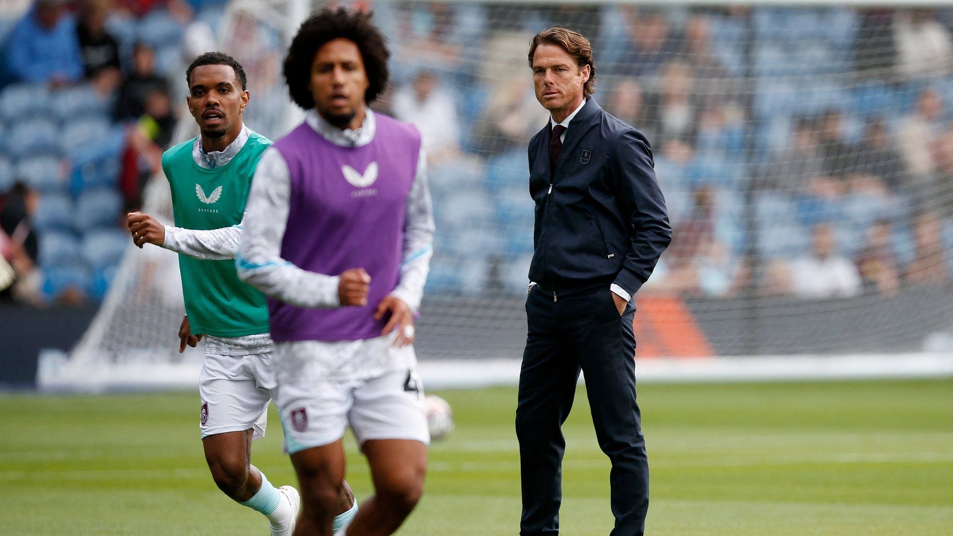 Burnley FC in transfer talks for Galatasaray & Denmark defender Victor ...