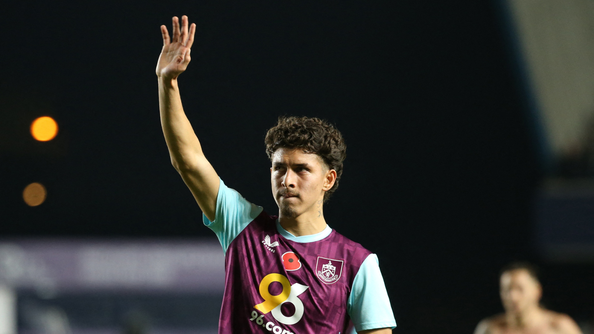 Scott Parker must already be considering new Jeremy Sarmiento switch ...