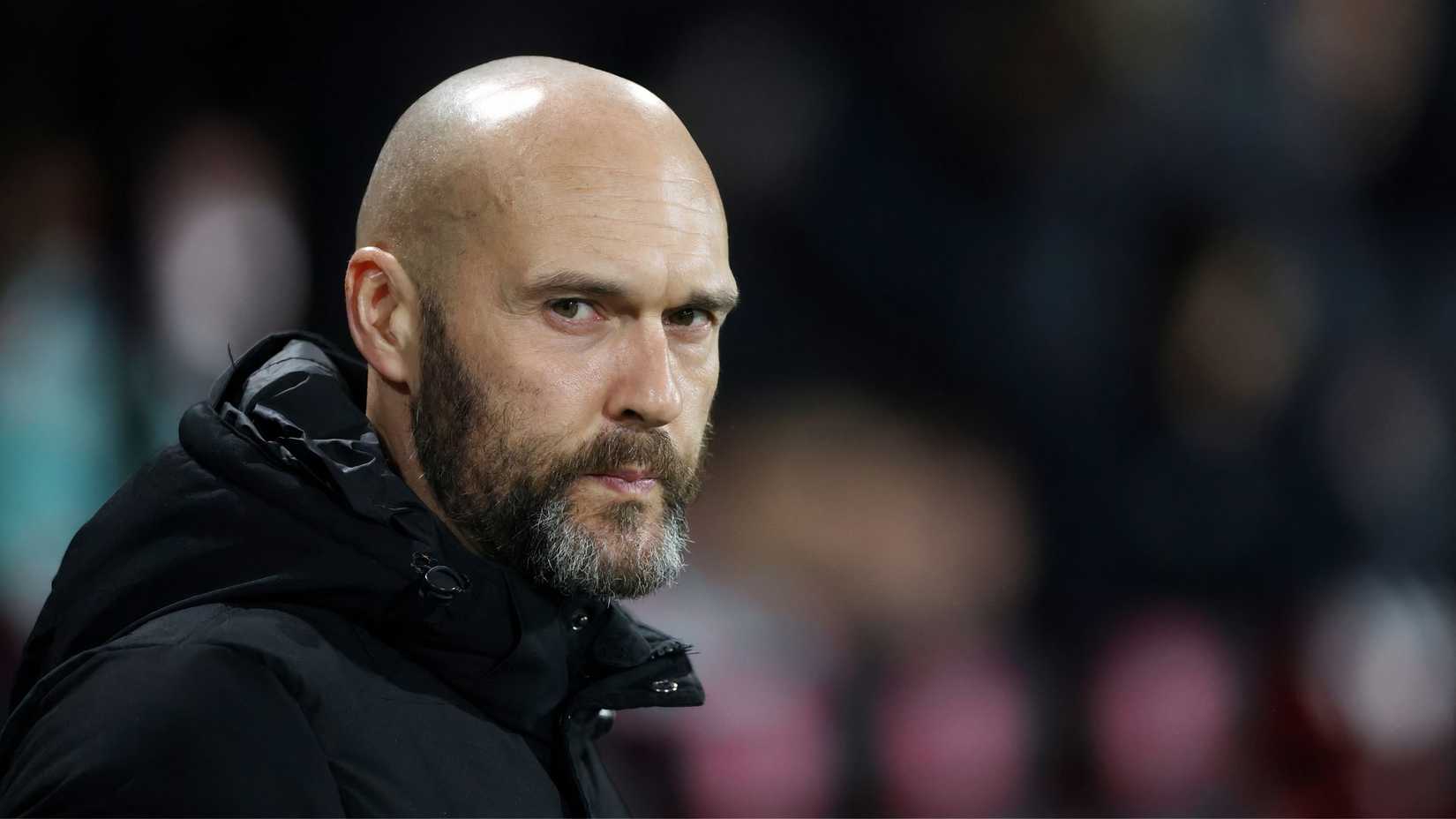 Notts County consider Luke Williams, Des Buckingham - Stuart Maynard sack