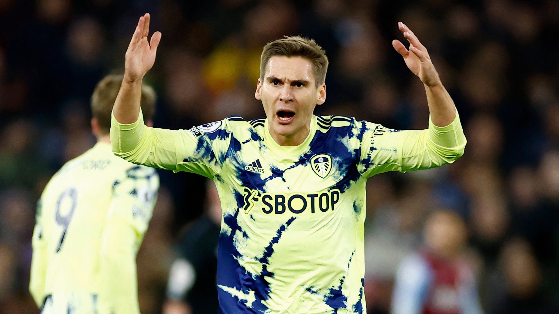 Leeds United: Stumbling block emerges amid RB Salzburg, Max Wober ...