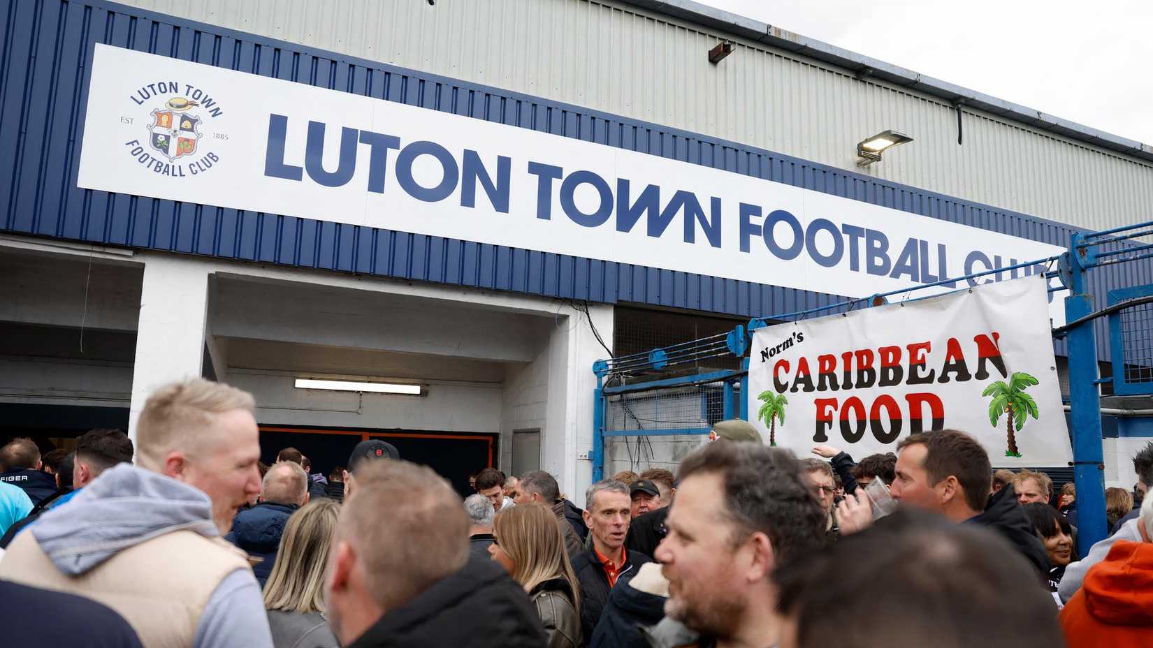 Luton Town urged to offload "8 to 10 players" in potential "mass exodus"