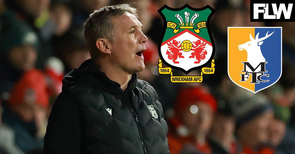 Wrexham AFC urged to start Paul Mullin and Sam Smith v Mansfield Town