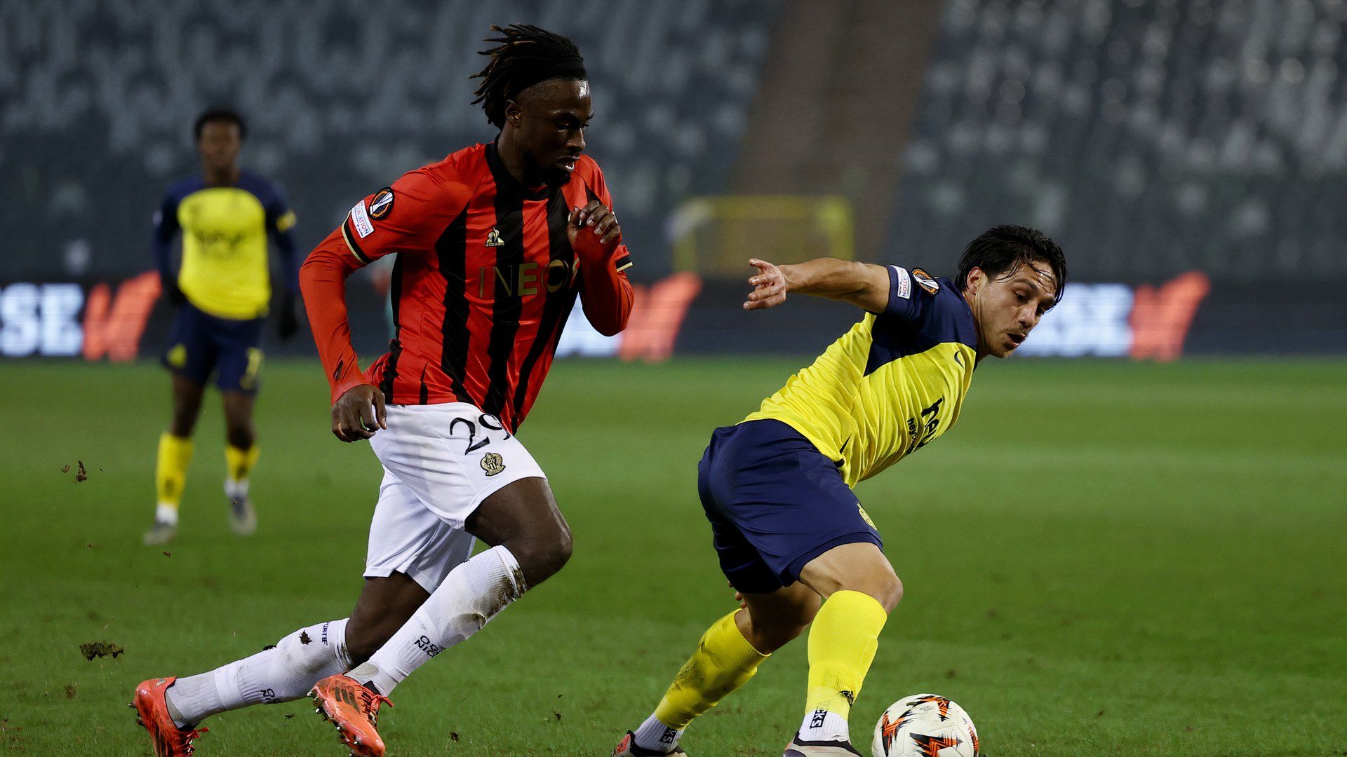 Concern raised as Leeds United plot move for Evann Guessand