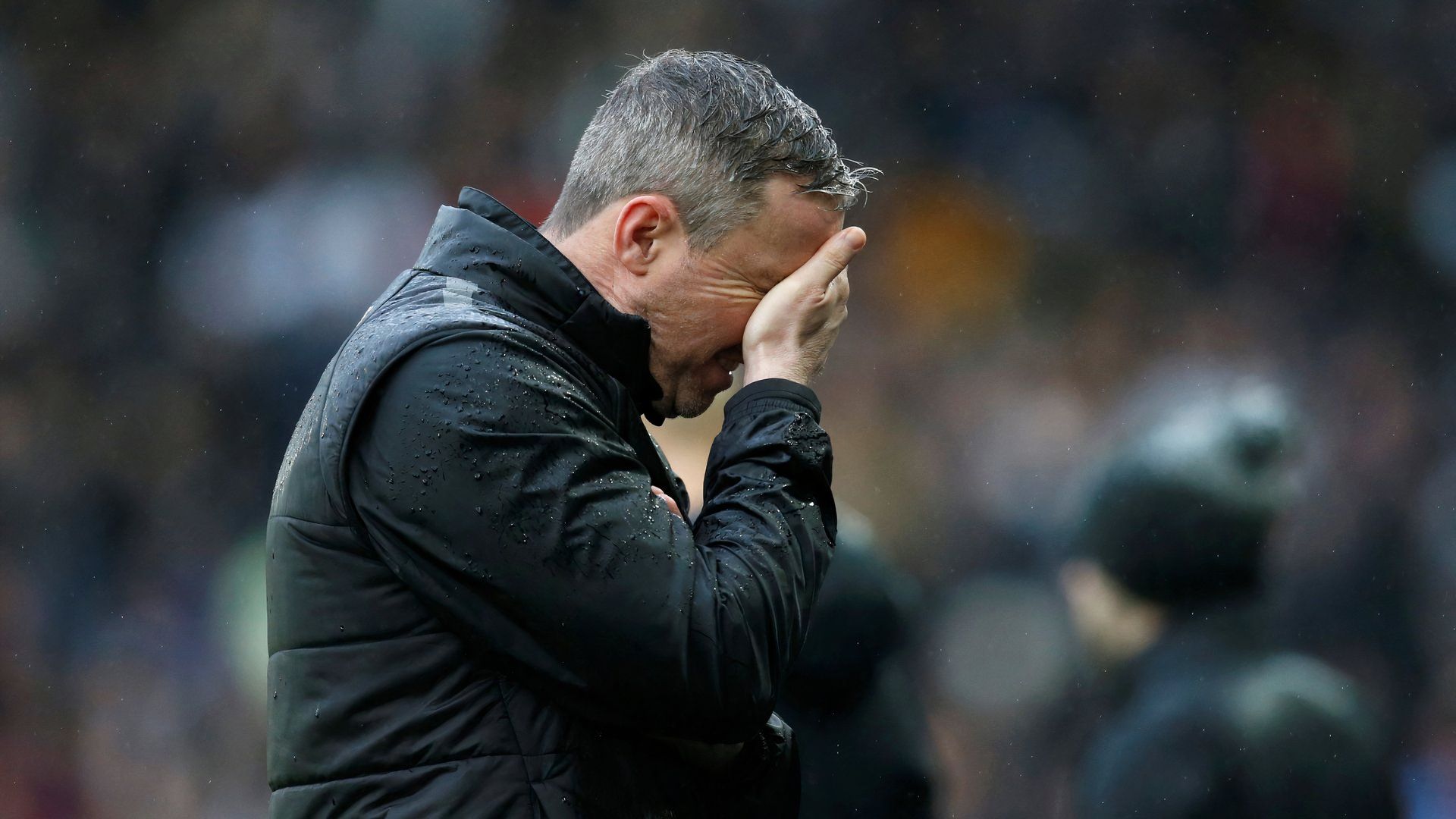 Huddersfield Town eyeing Mark Briggs to succeed Michael Duff