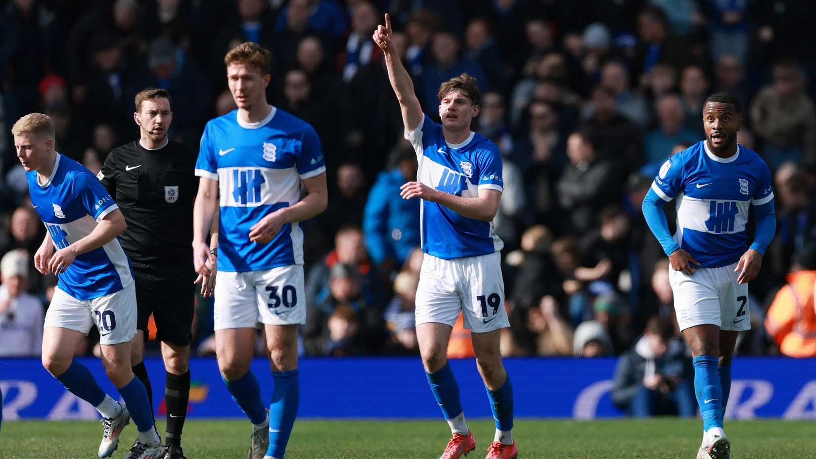 How much money Birmingham City would save on wages if 'fearless' star ...