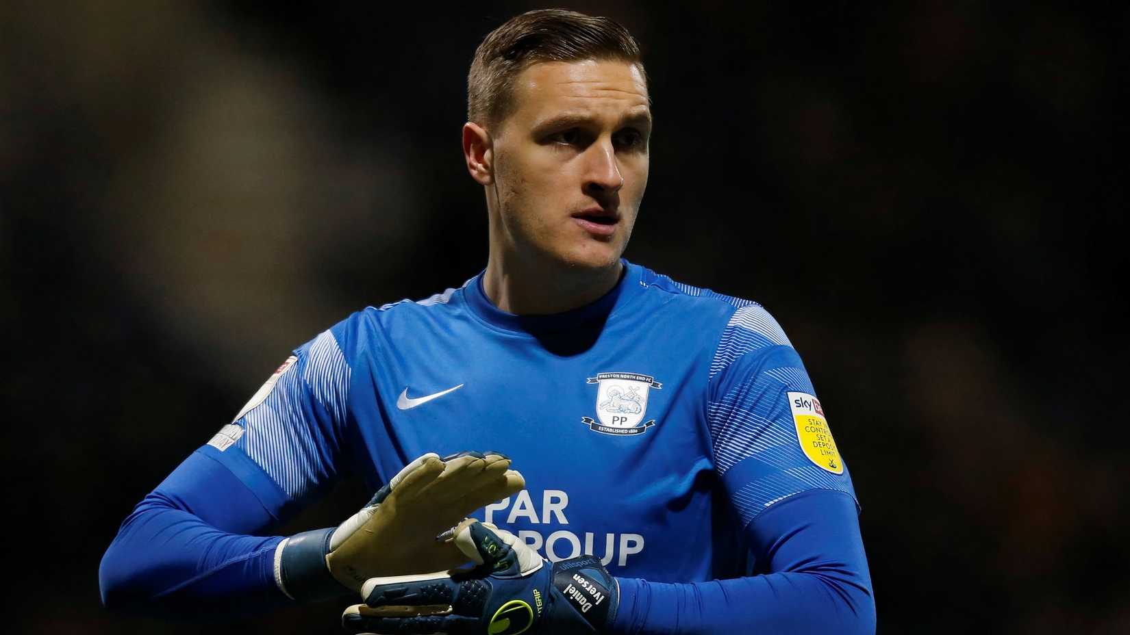 "Great signing" - Preston North End backed to seal Leicester City ...