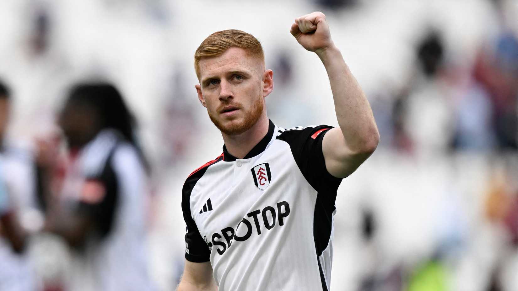 Burnley plotting move for Fulham star Harrison Reed - Scott Parker ...