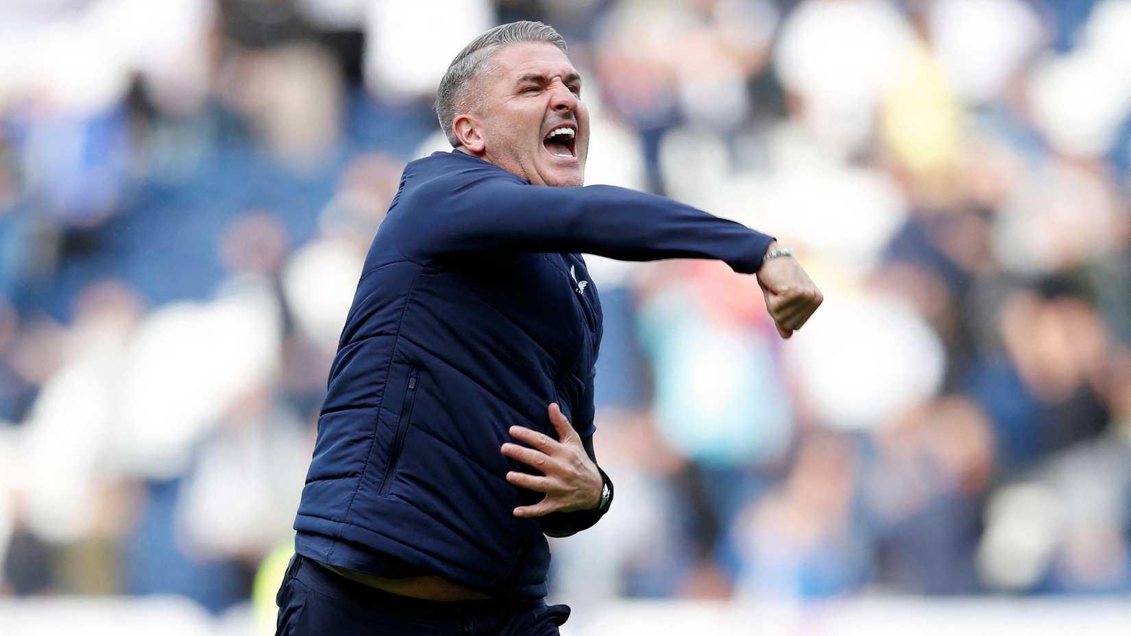 Wigan Athletic given Ryan Lowe advice amid sack question - he needs one ...