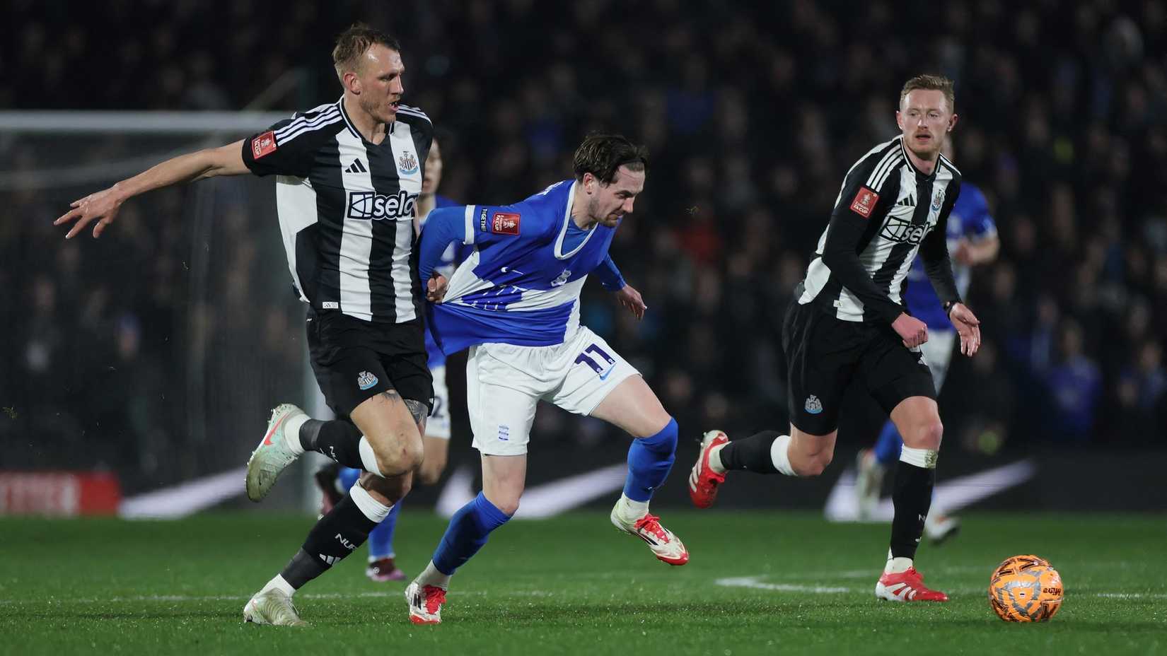 Scott Wright must seal Birmingham City exit ASAP - he may regret ...