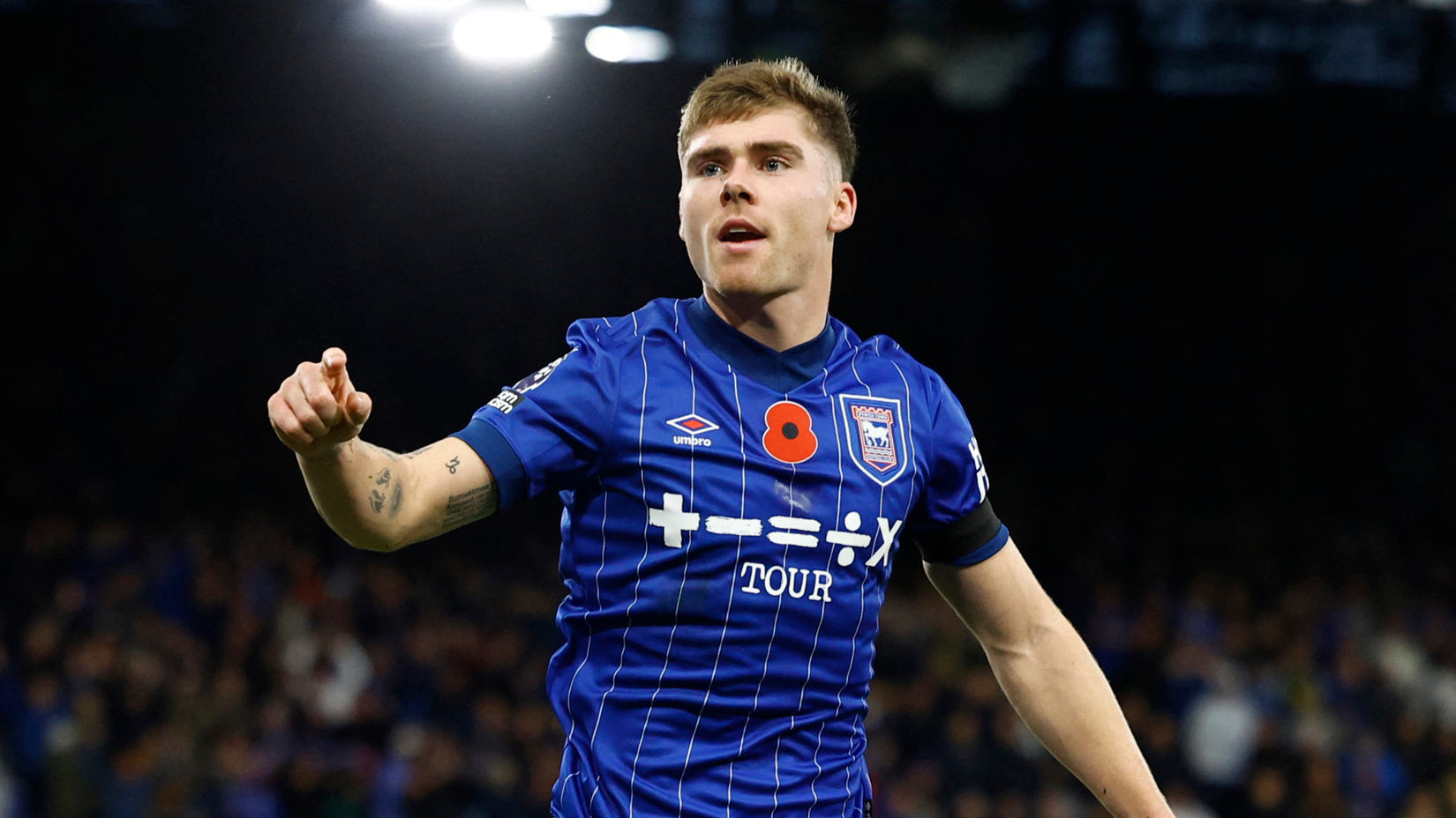 New Ipswich Town, Leif Davis transfer development emerges