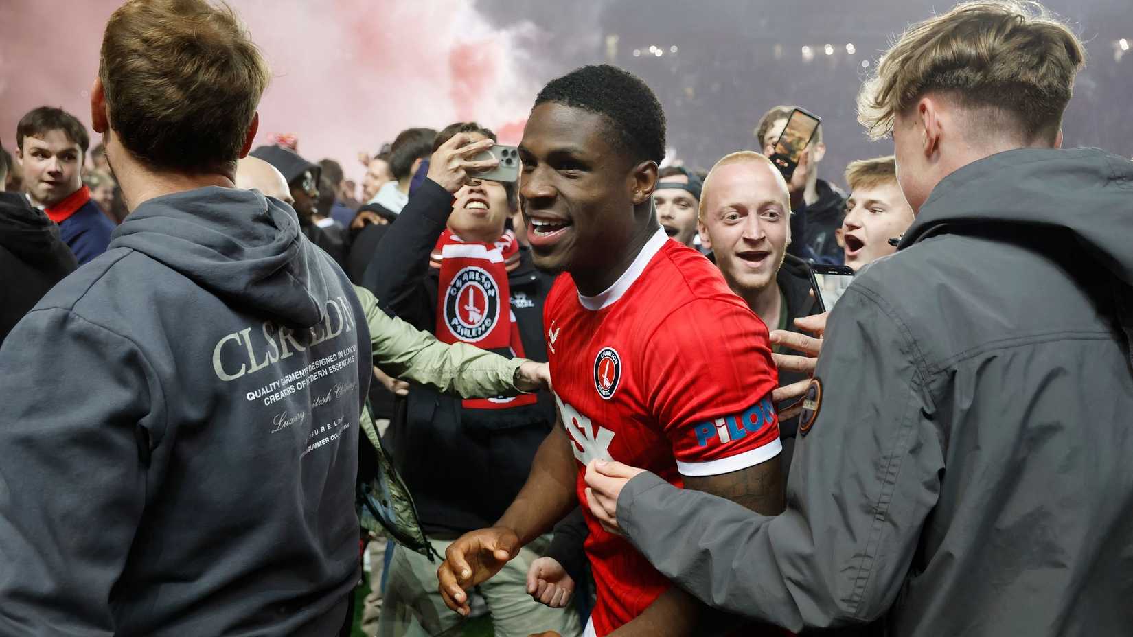 Claim made on whether Rob Apter is an upgrade on Thierry Small at ...