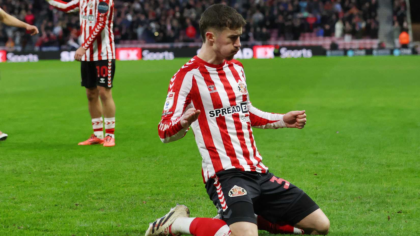 Wolves and Everton eyeing Sunderland AFC's Trai Hume - key hurdle ...