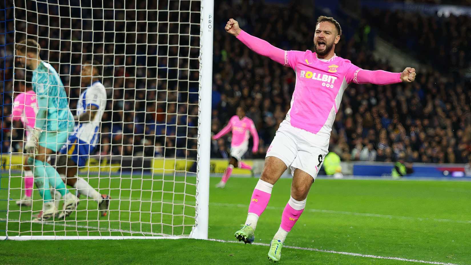 Fresh Adam Armstrong exit claims made ahead of Southampton's EFL return