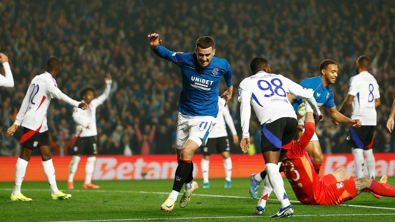 Tom Lawrence, Norwich City transfer twist emerges - it hands Blackburn ...