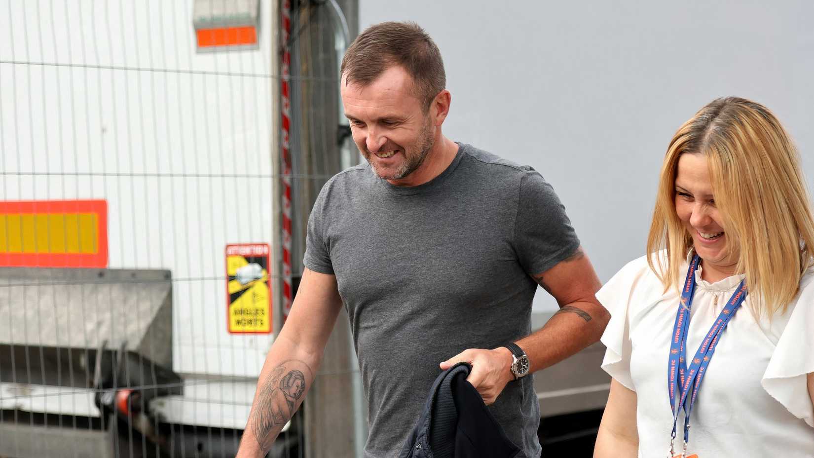 Matt Ritchie set for shock Portsmouth exit - Wrexham, Charlton and ...