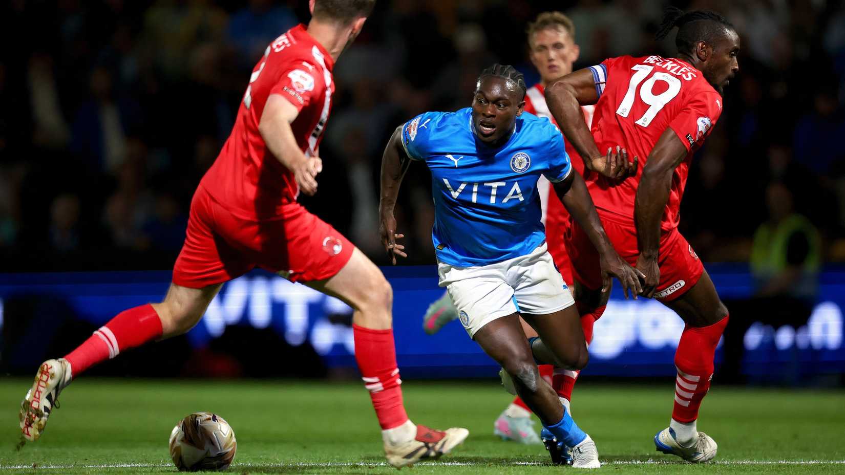 £1.5m Charlton Athletic star could fix issue Nathan Jones is facing ...