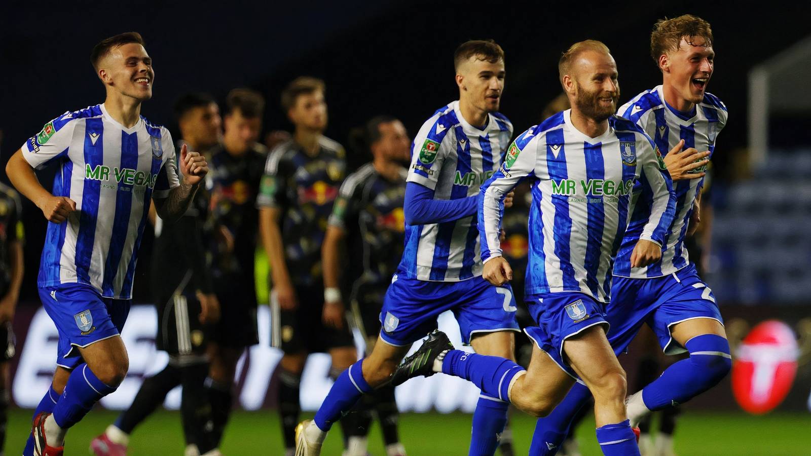 Barry Bannan reunites with Sheffield Wednesday players to celebrate ...