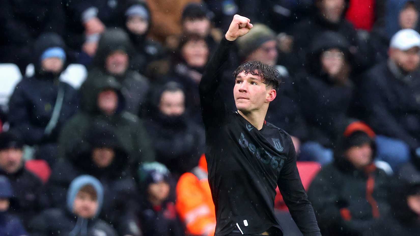 Claim made on Birmingham City star who splits opinion - 'I think people ...