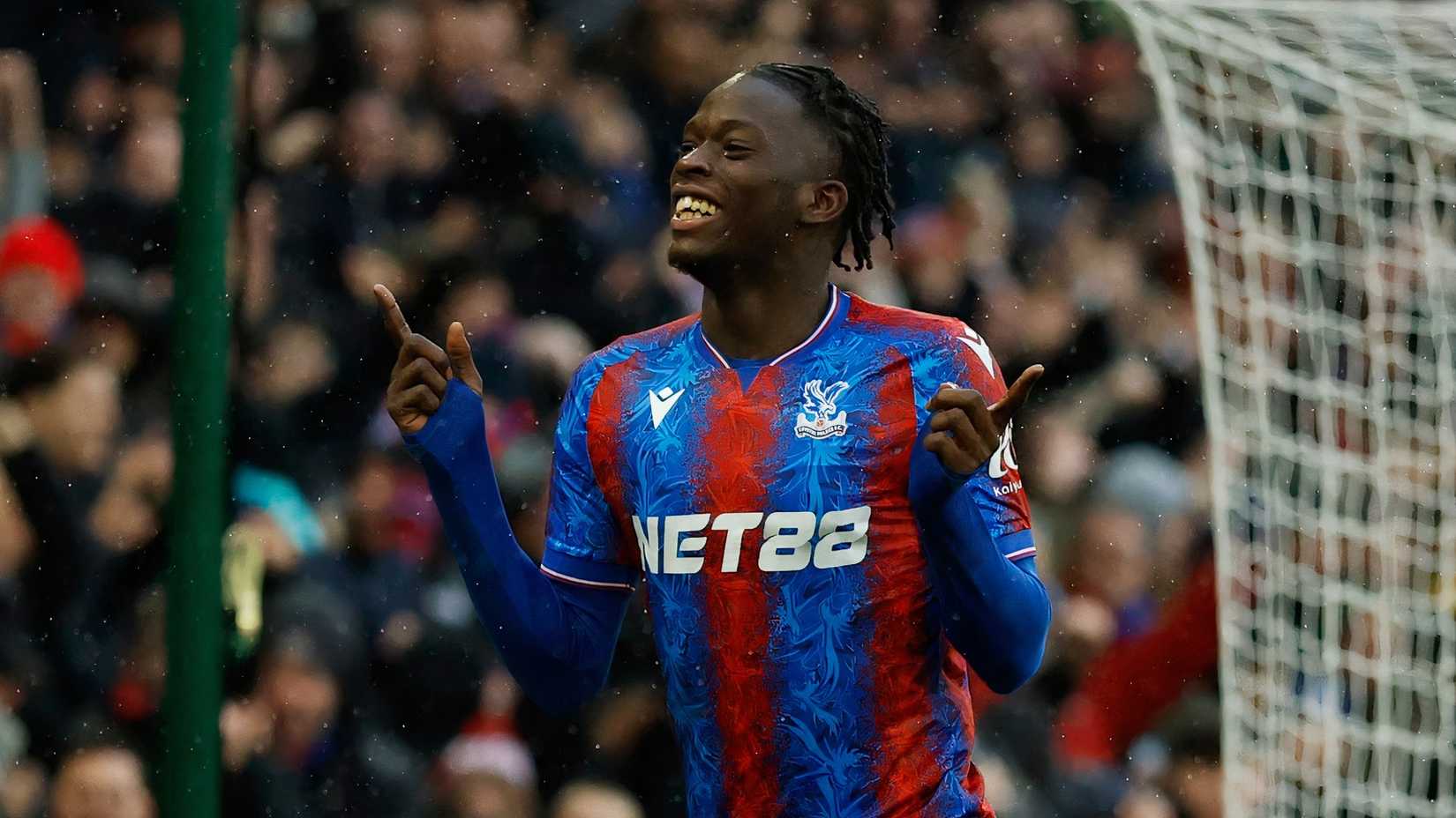 Millwall should have one eye on Romain Esse, Crystal Palace developments