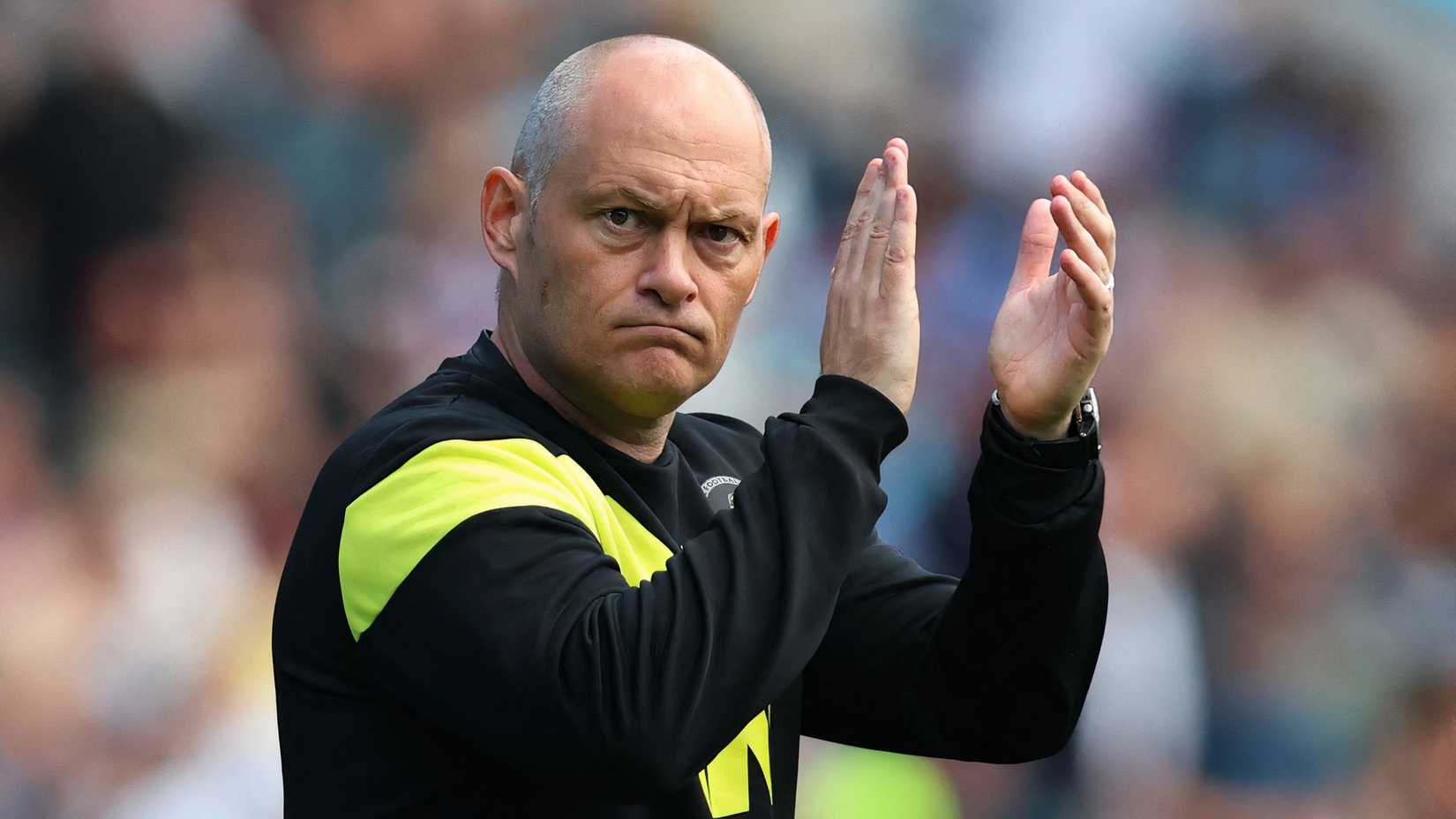 Alex Neil is facing weird Millwall FC issue - It may affect promotion hopes