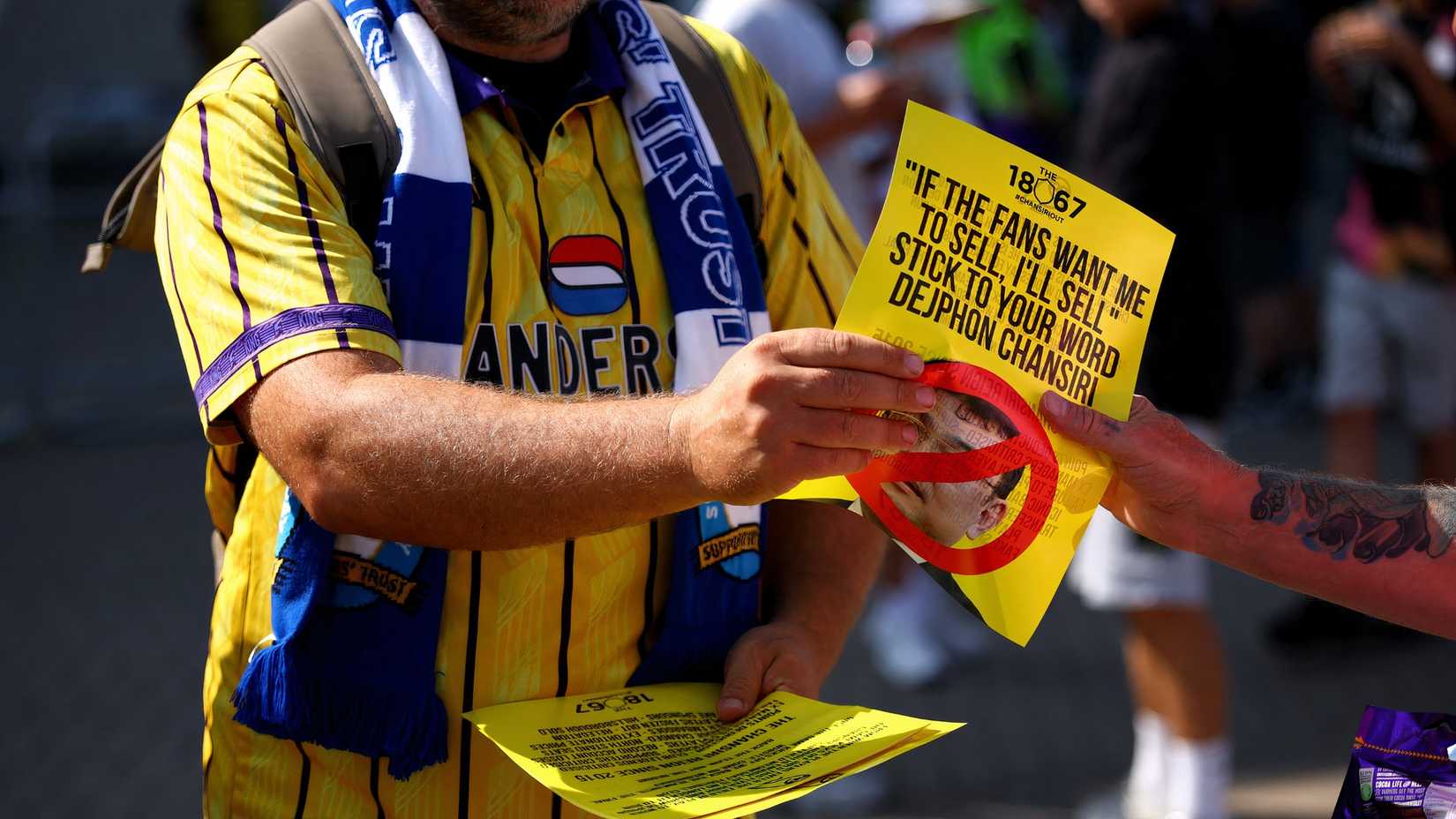 Sheffield Wednesday fan action v Grimsby Town divides opinion online