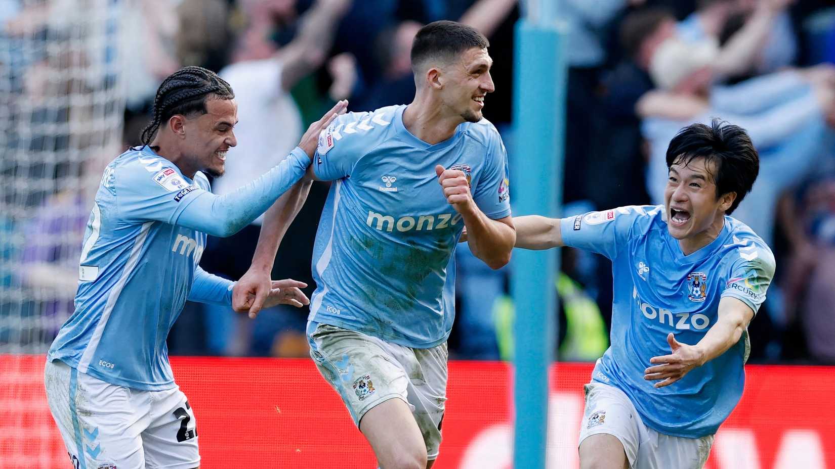 Coventry City transfer news: Bobby Thomas, Christian Benteke