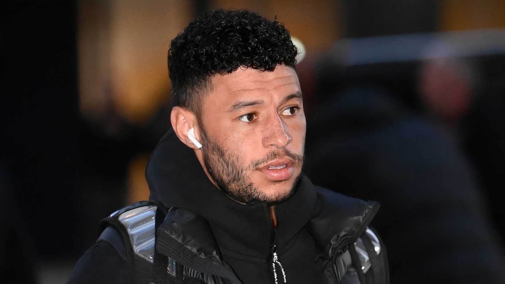 Birmingham City lead Leeds United in Oxlade-Chamberlain race but Blues ...