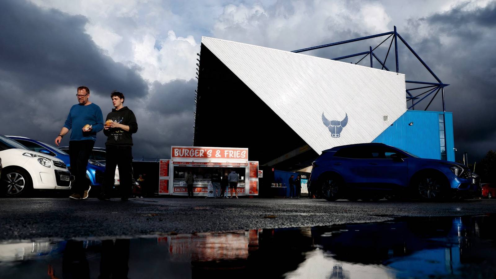 Oxford United manager search news: Steve Bruce, John O'Shea, John Terry ...