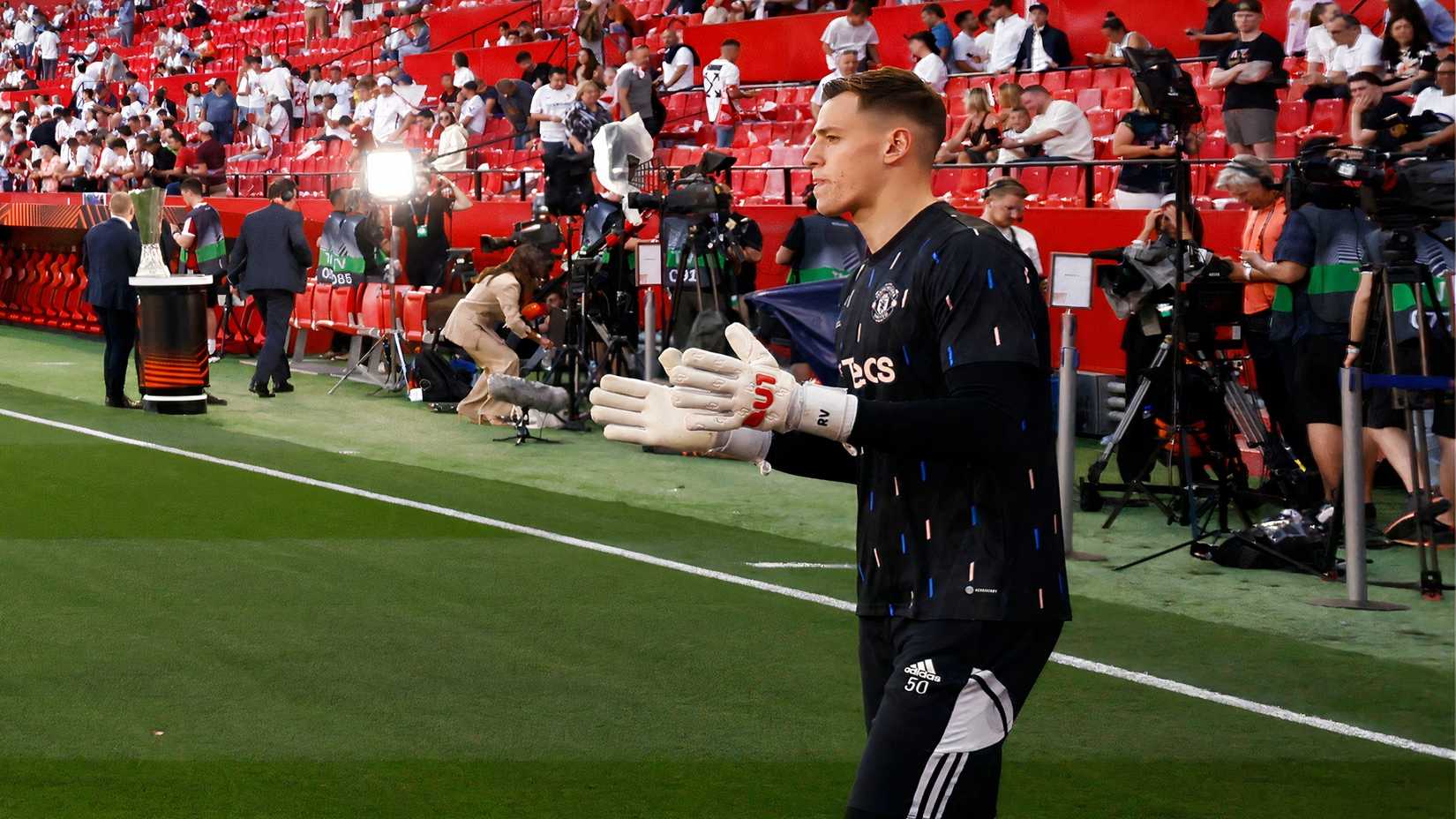 Blackburn Rovers, Derby County & QPR interested in Bristol City man ...